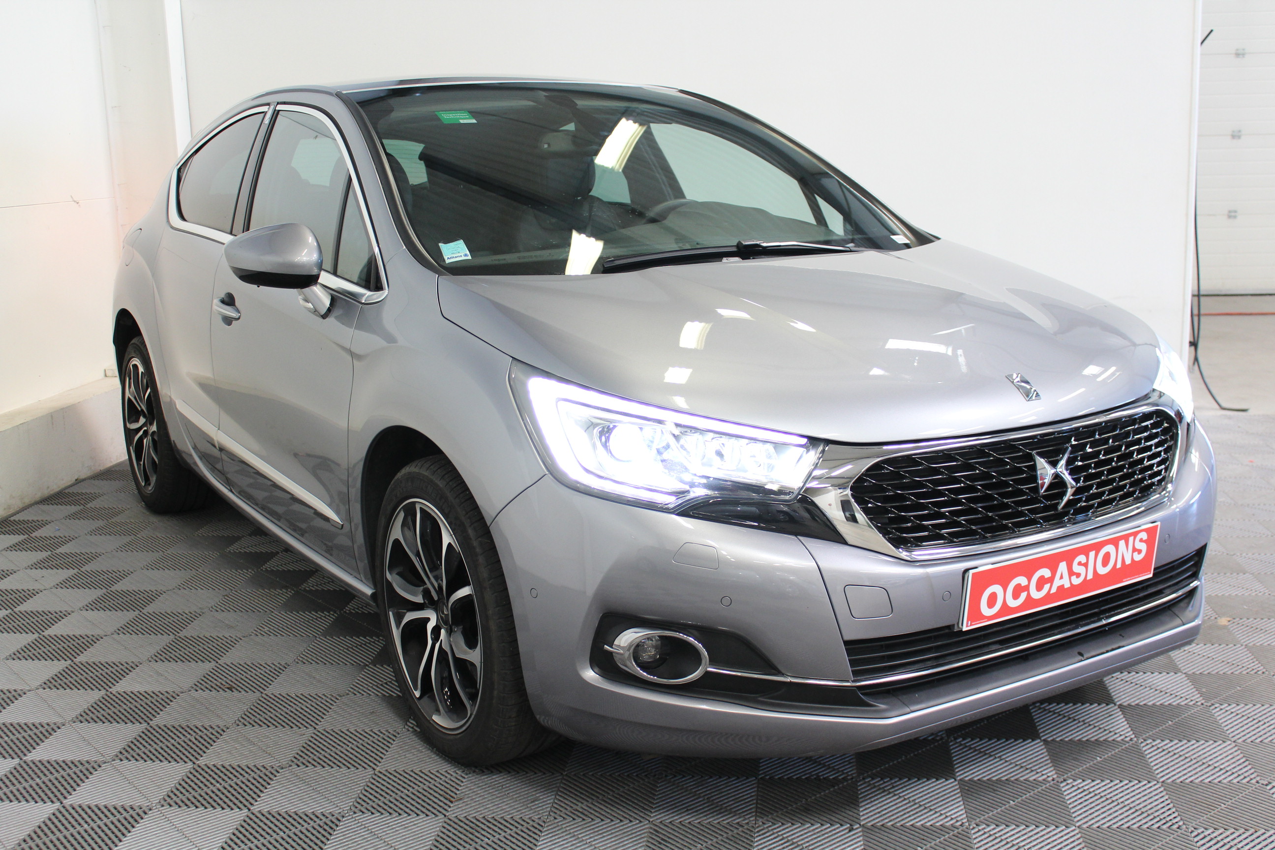 DS DS4 de 2017 - OLIVET - Massoutre VO