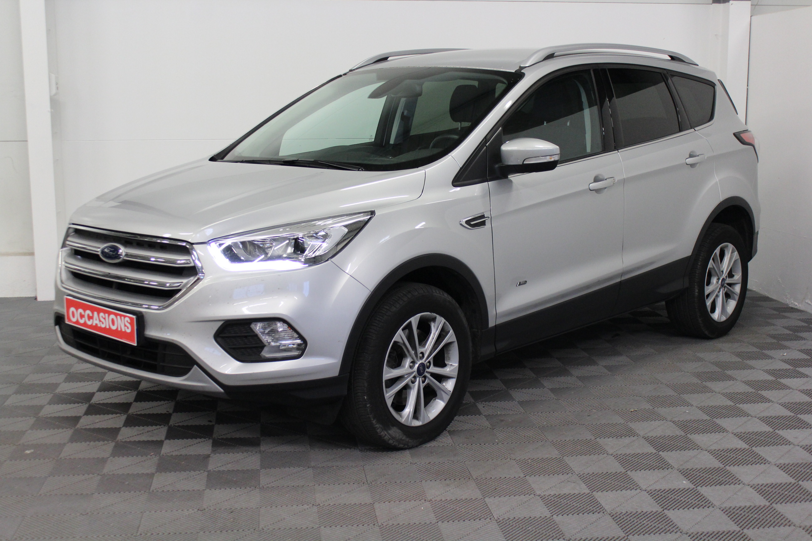 FORD KUGA de 2017 - Olivet - Massoutre VO