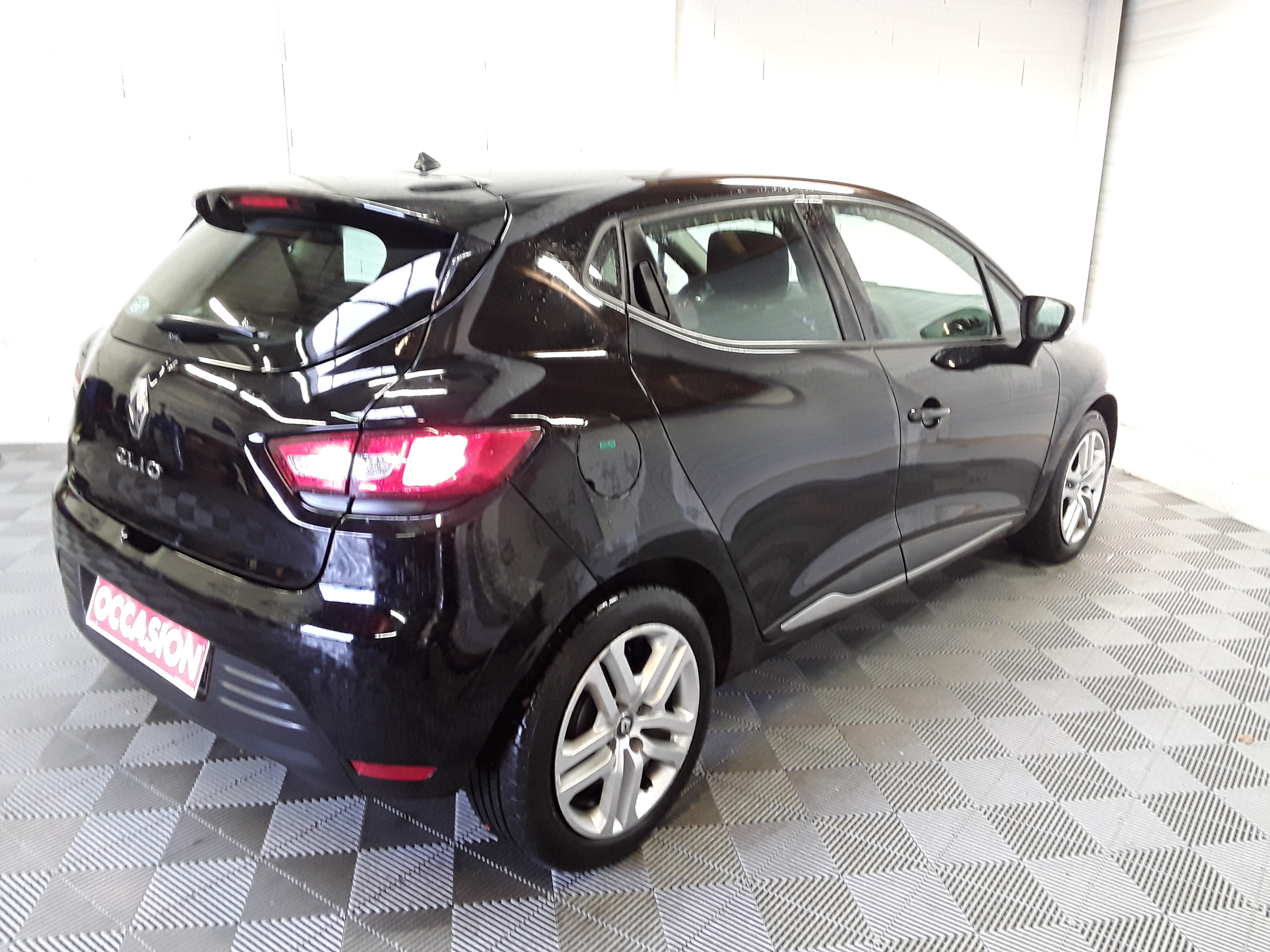 RENAULT CLIO IV de 2017 - Massy - Massoutre VO