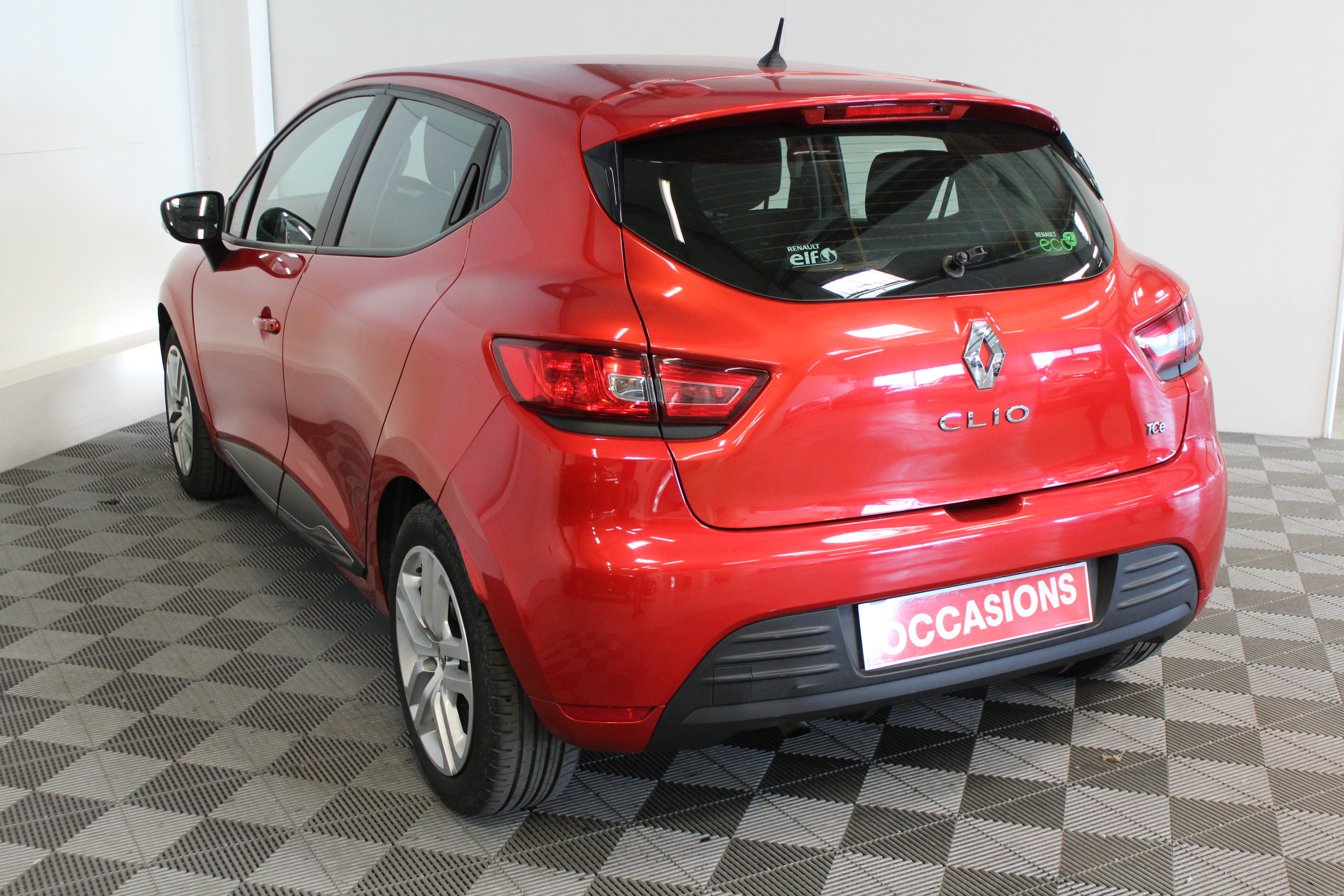 RENAULT CLIO IV de 2016 - Olivet - Massoutre VO