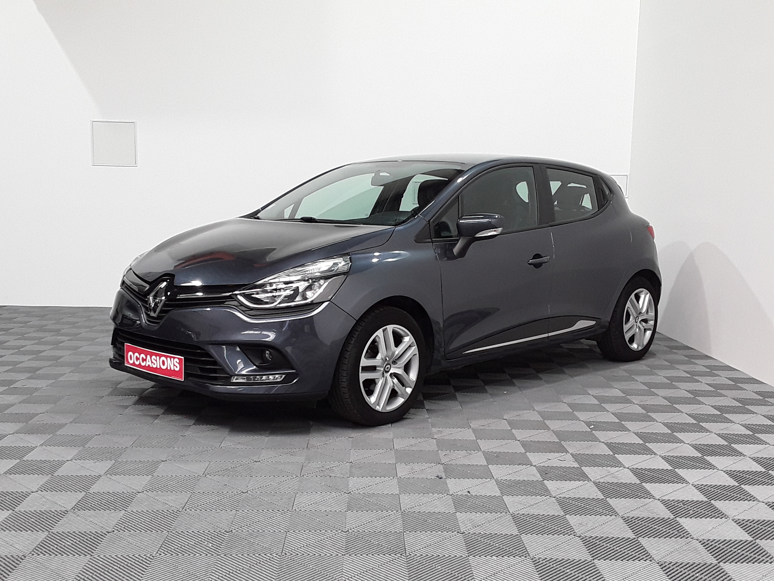 RENAULT CLIO IV de 2018 - Massy - Massoutre VO