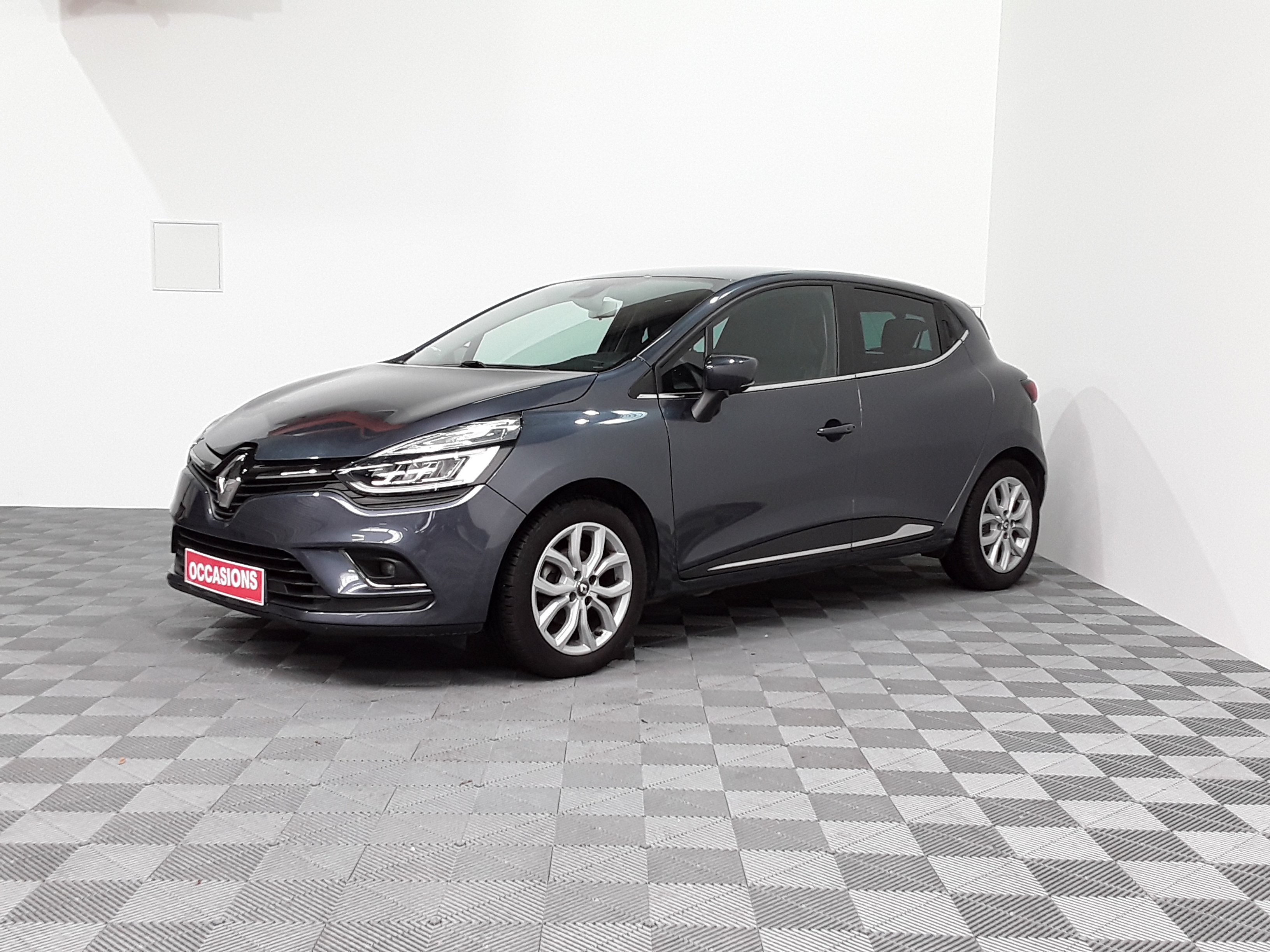 RENAULT CLIO IV de 2018 - Massy - Massoutre VO