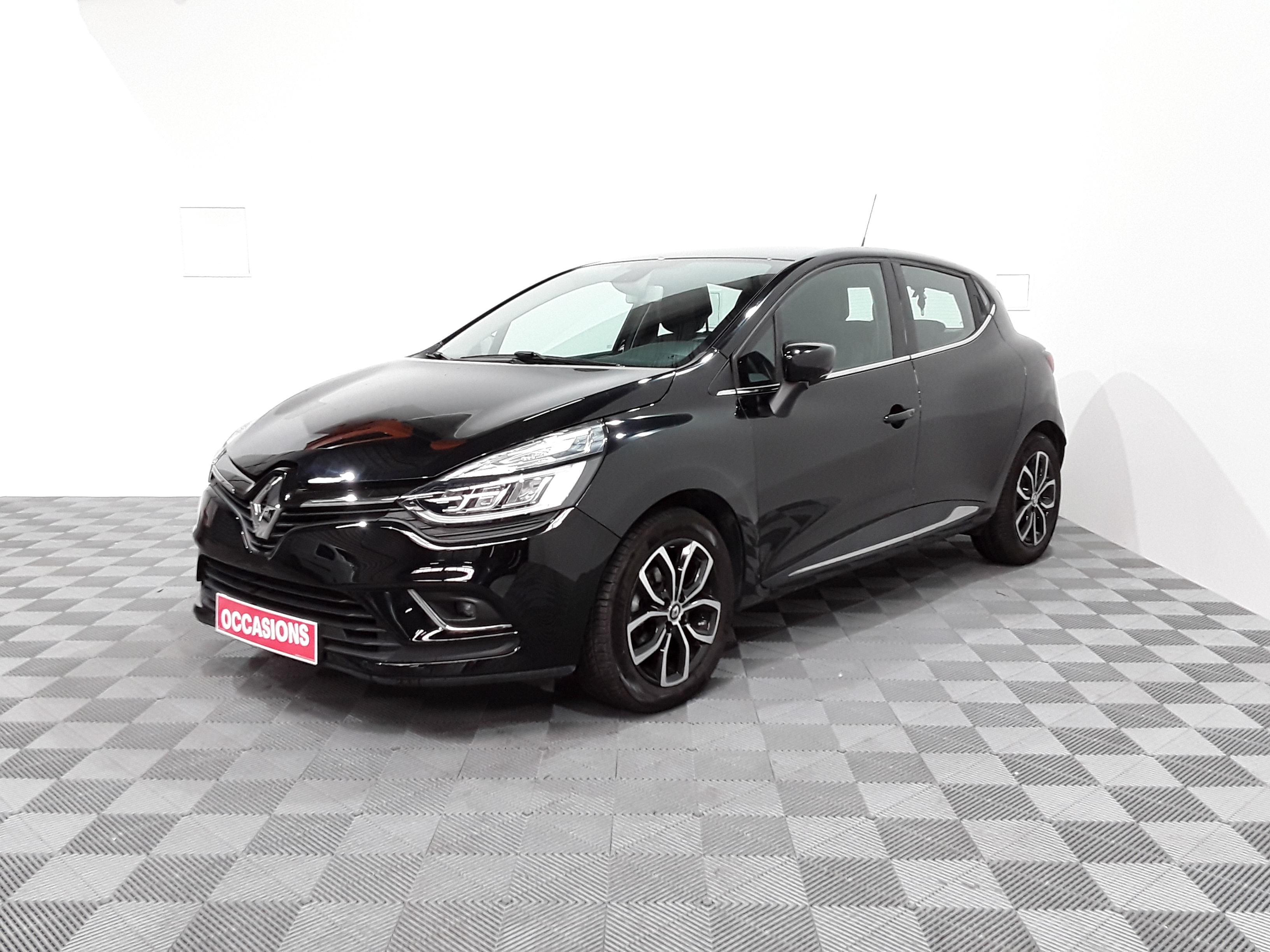 RENAULT CLIO IV de 2017 - Massy - Massoutre VO