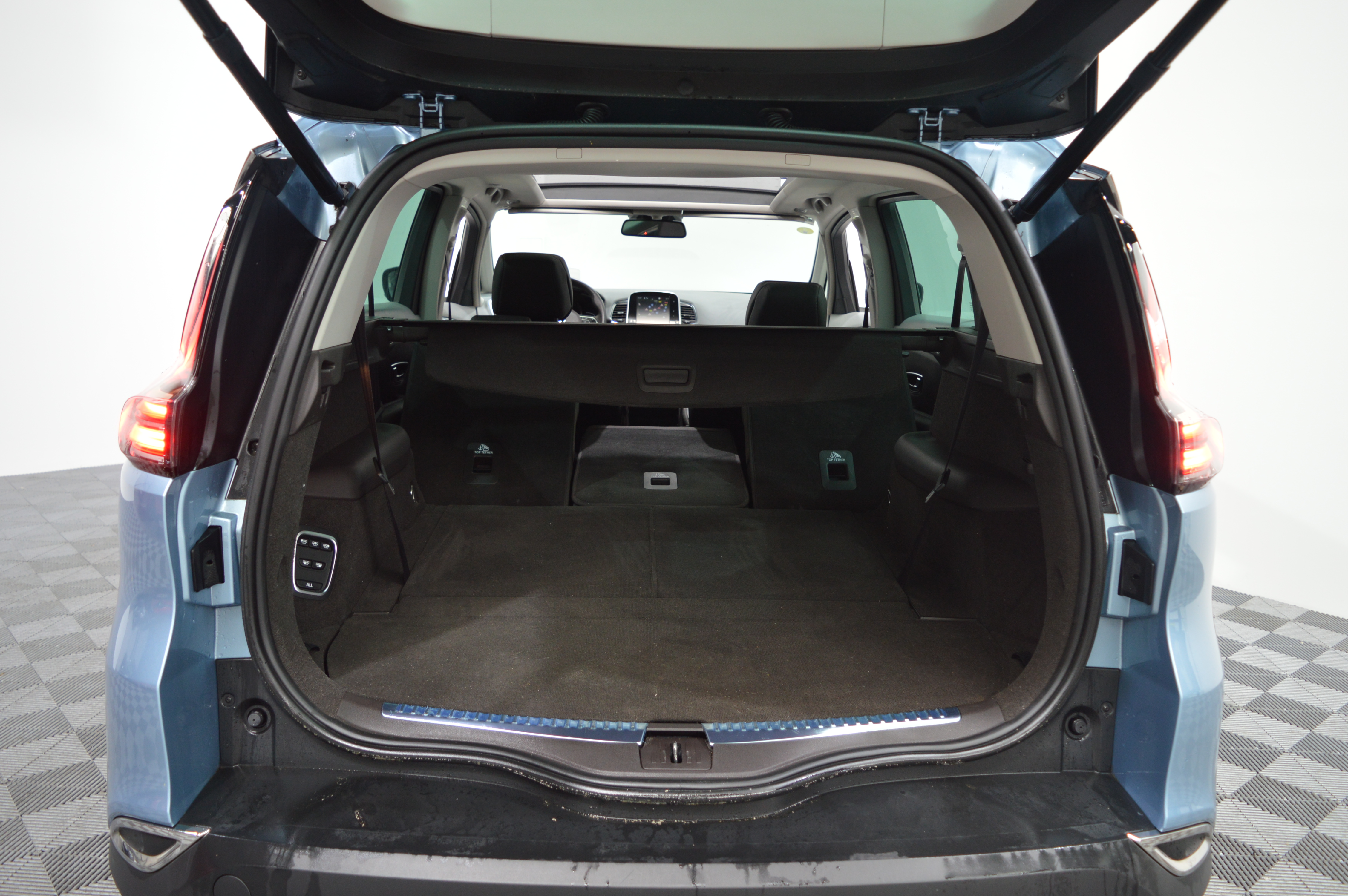 RENAULT ESPACE V de 2017 - Massy - Massoutre VO