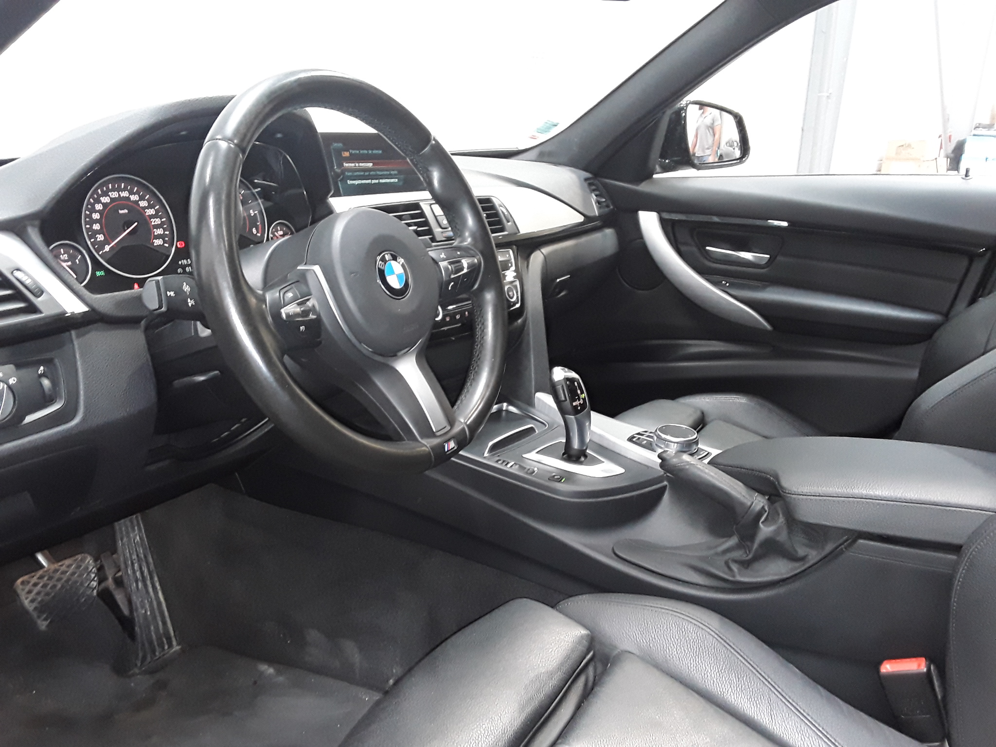 BMW SERIE 3 TOURING F31 LCI de 2017 - La Chapelle-Saint-Luc - Massoutre VO