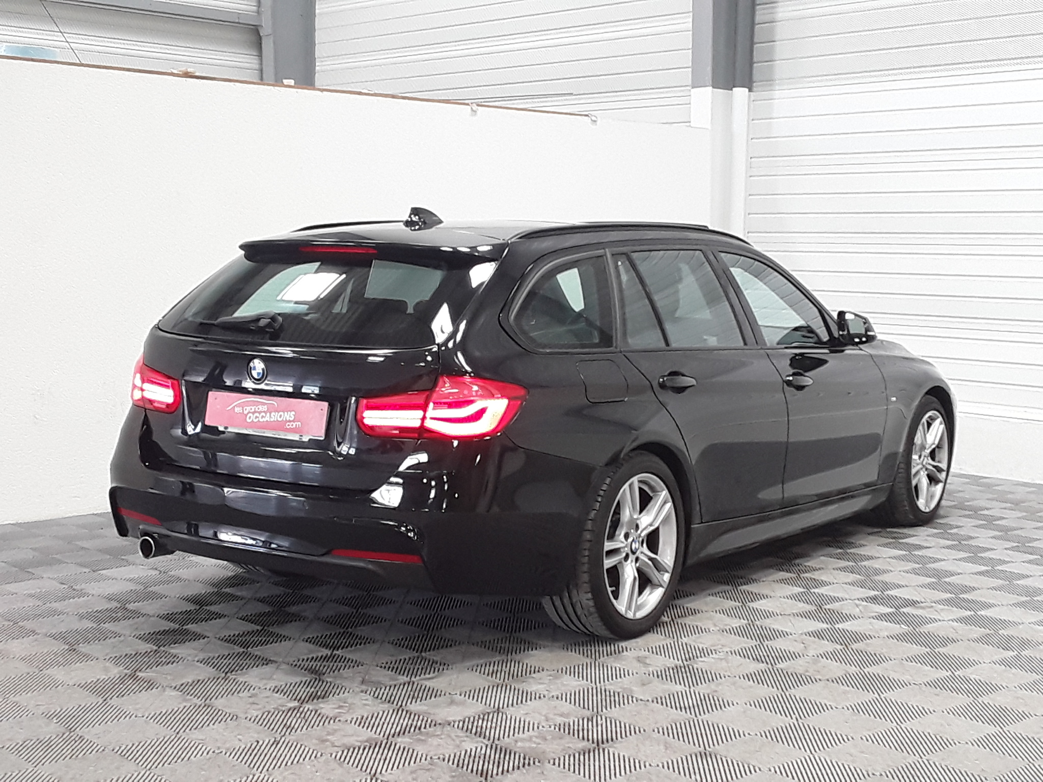 BMW SERIE 3 TOURING F31 LCI de 2017 - La Chapelle-Saint-Luc - Massoutre VO