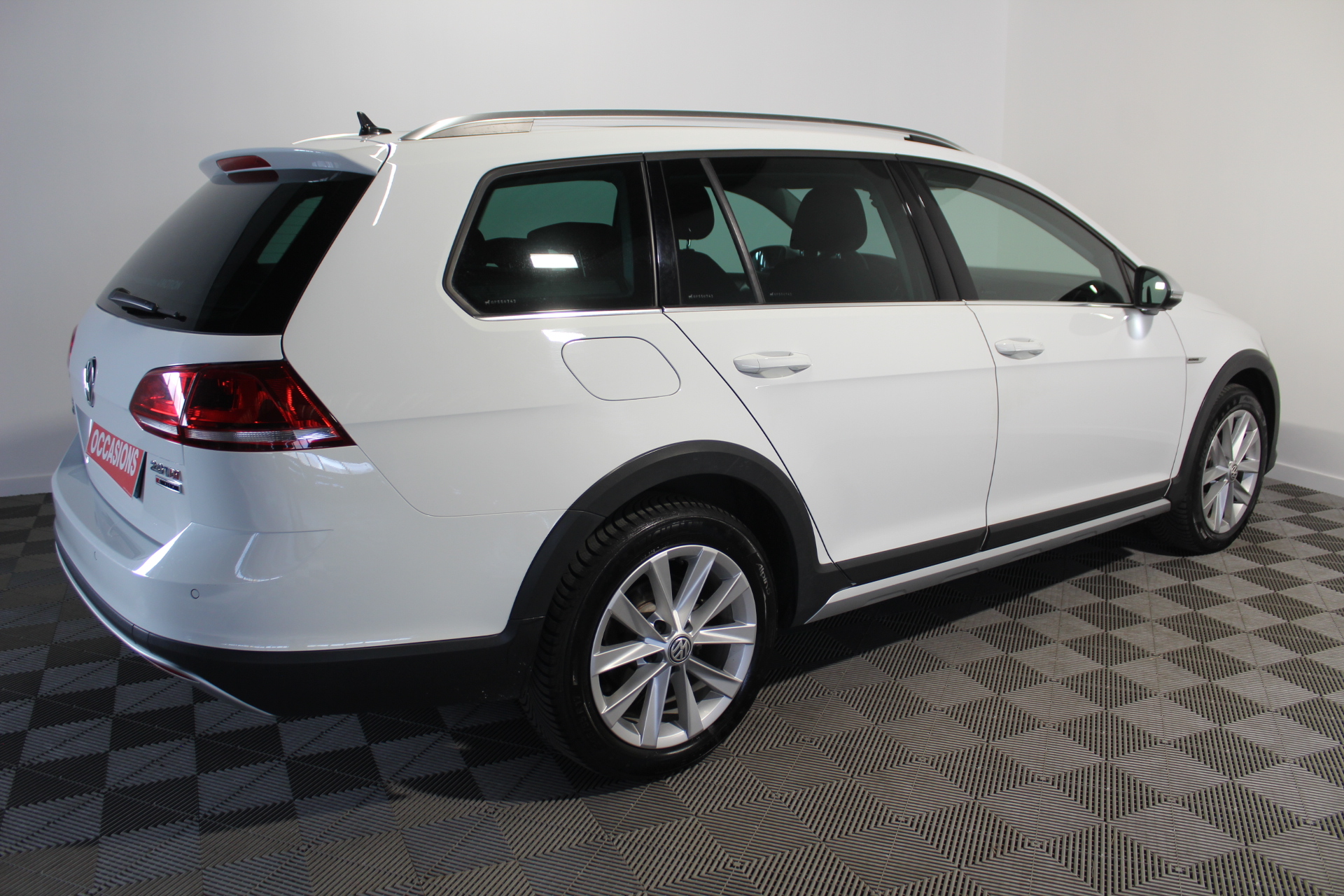 VOLKSWAGEN GOLF SW de 2015 - Clermont-Ferrand - Massoutre VO