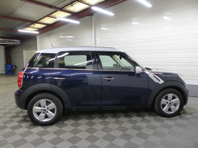 MINI MINI COUNTRYMAN R60 de 2015 - Bourges - Massoutre VO