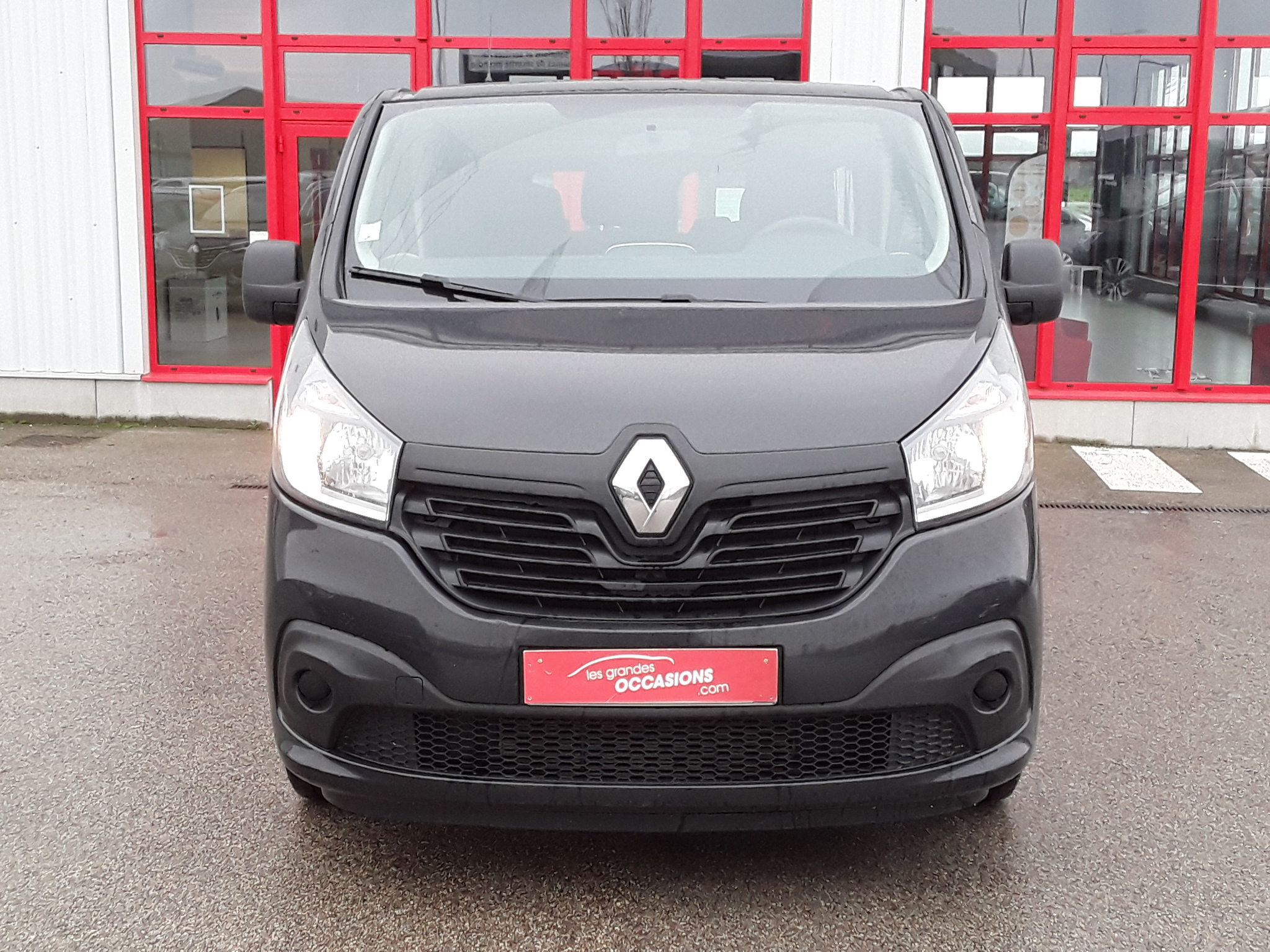 RENAULT TRAFIC COMBI de 2016 - La Chapelle-Saint-Luc - Massoutre VO
