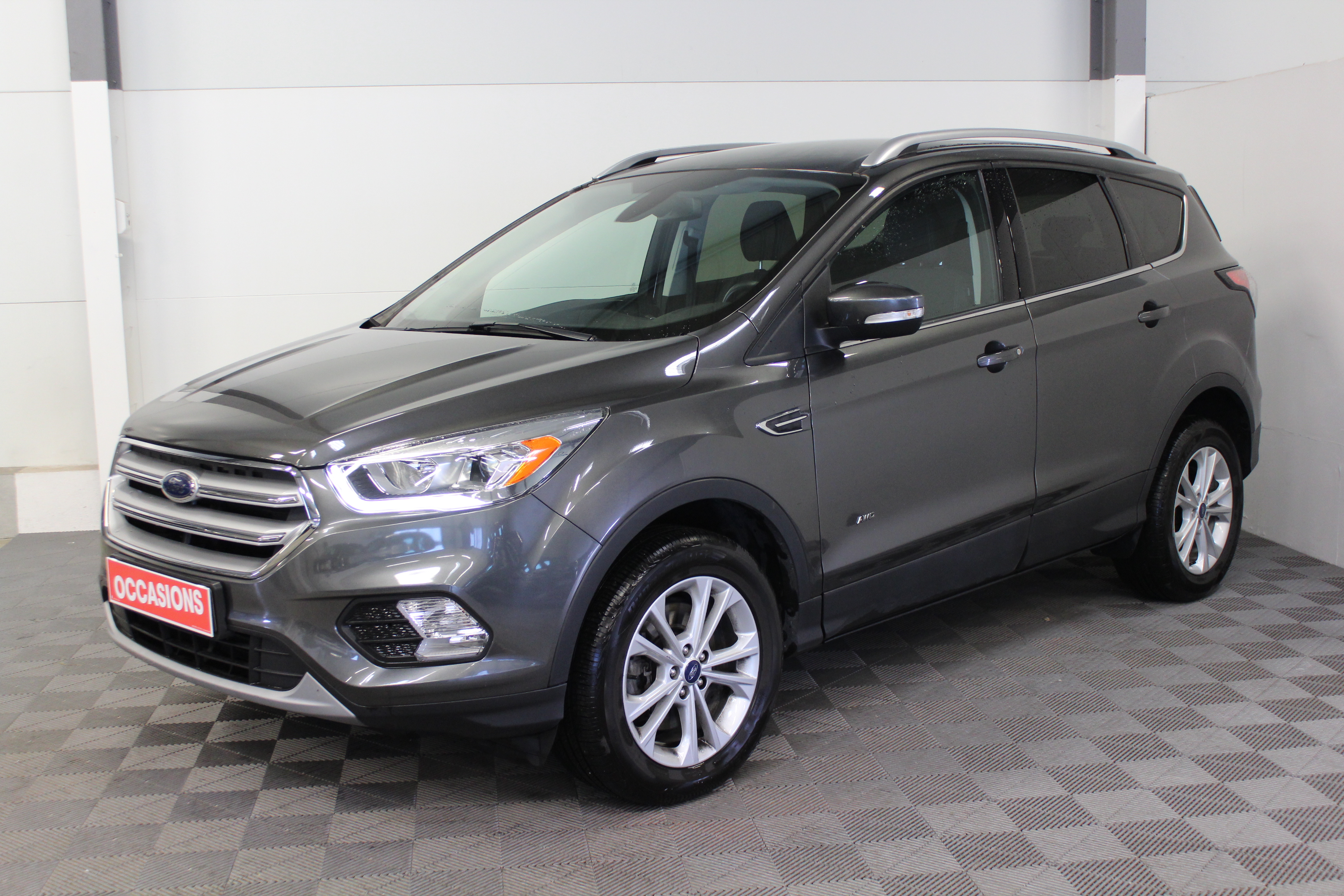 FORD KUGA de 2017 - Olivet - Massoutre VO