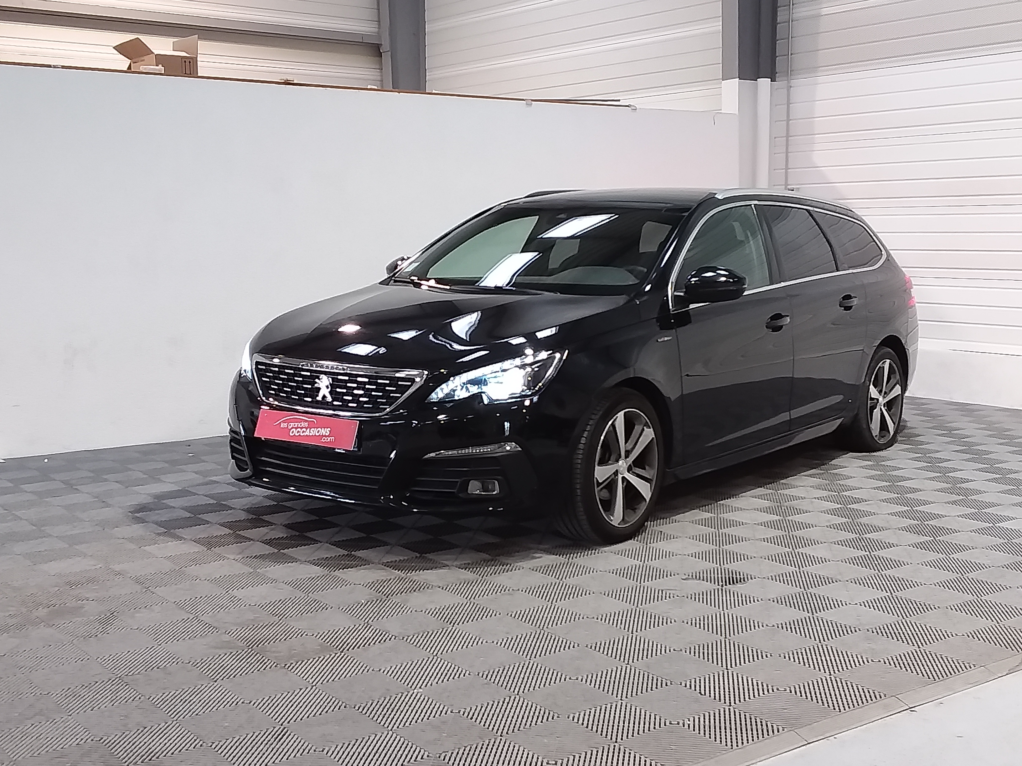 PEUGEOT 308 SW de 2018 - La Chapelle-Saint-Luc - Massoutre VO
