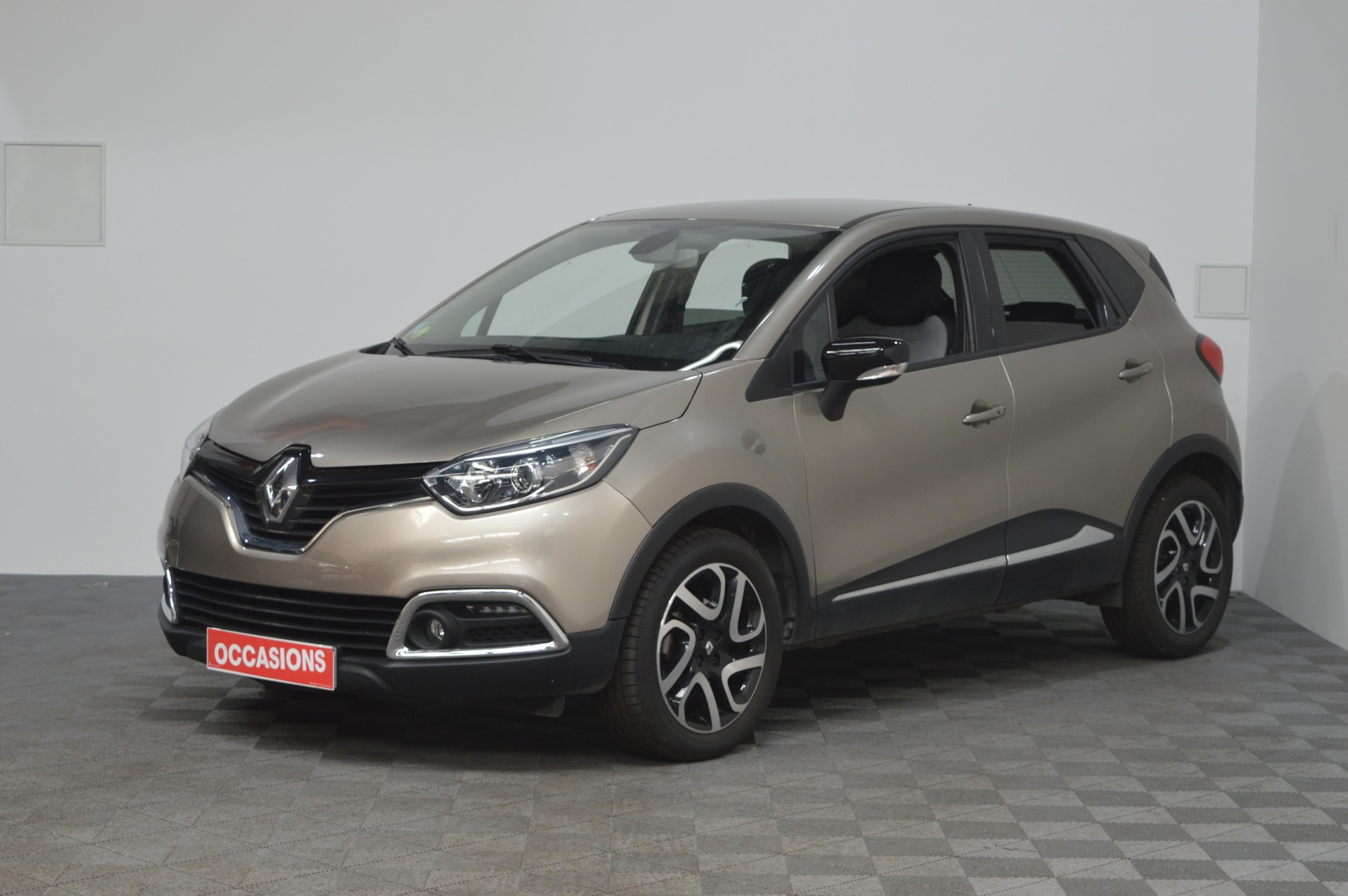 RENAULT CAPTUR de 2016 - Massy - Massoutre VO