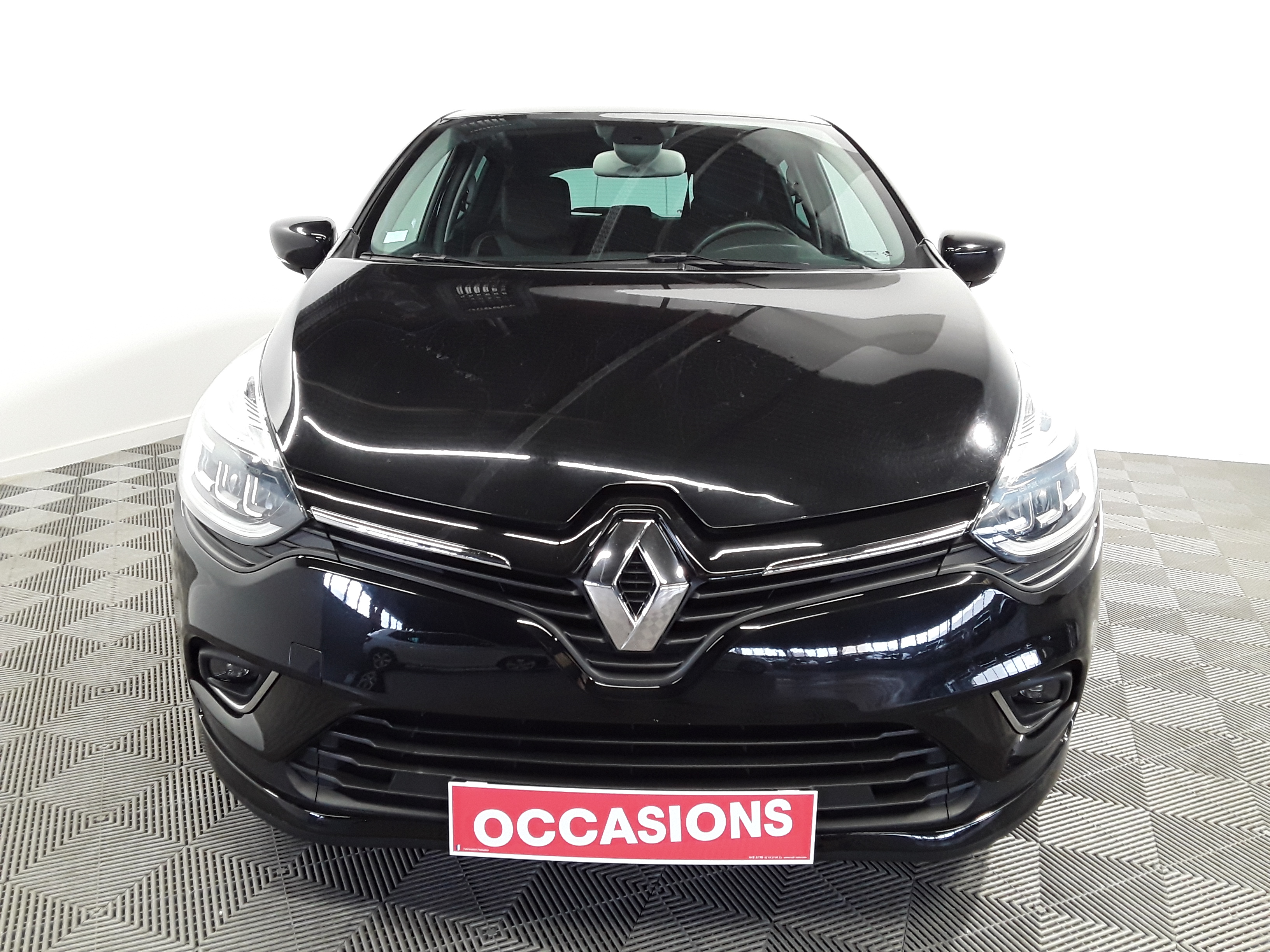 RENAULT CLIO IV de 2017 - Clermont-Ferrand - Massoutre VO