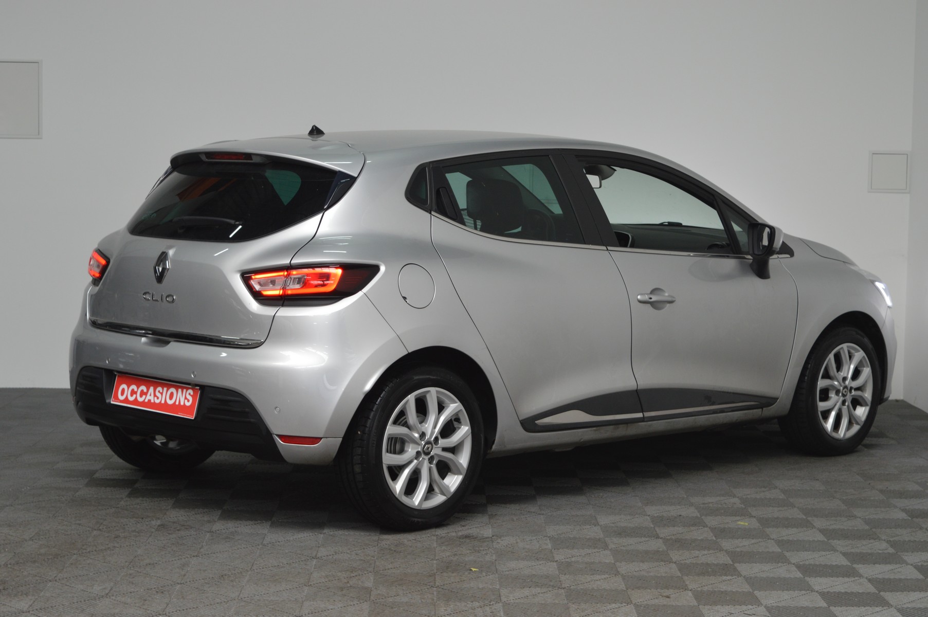 RENAULT CLIO IV de 2018 - Massy - Massoutre VO