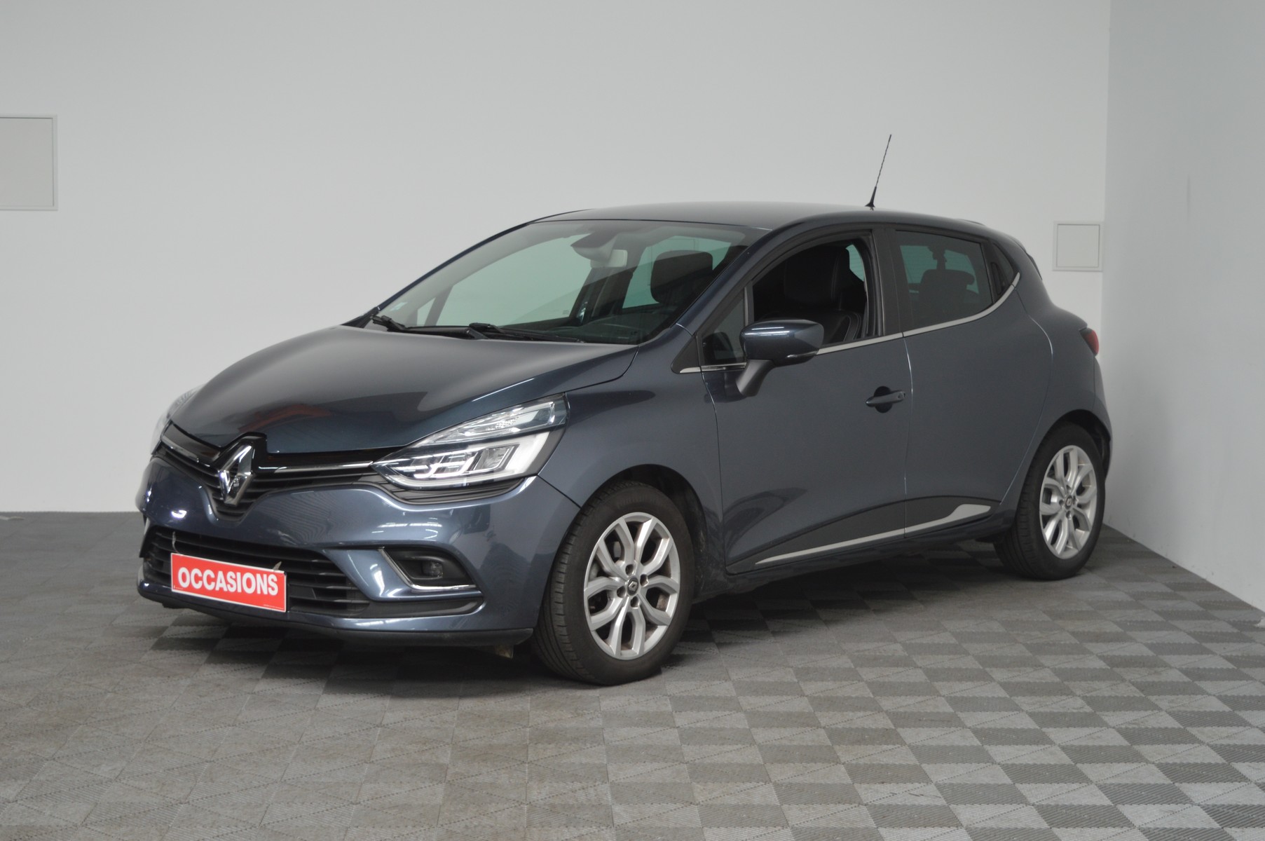 RENAULT CLIO IV de 2018 - Massy - Massoutre VO