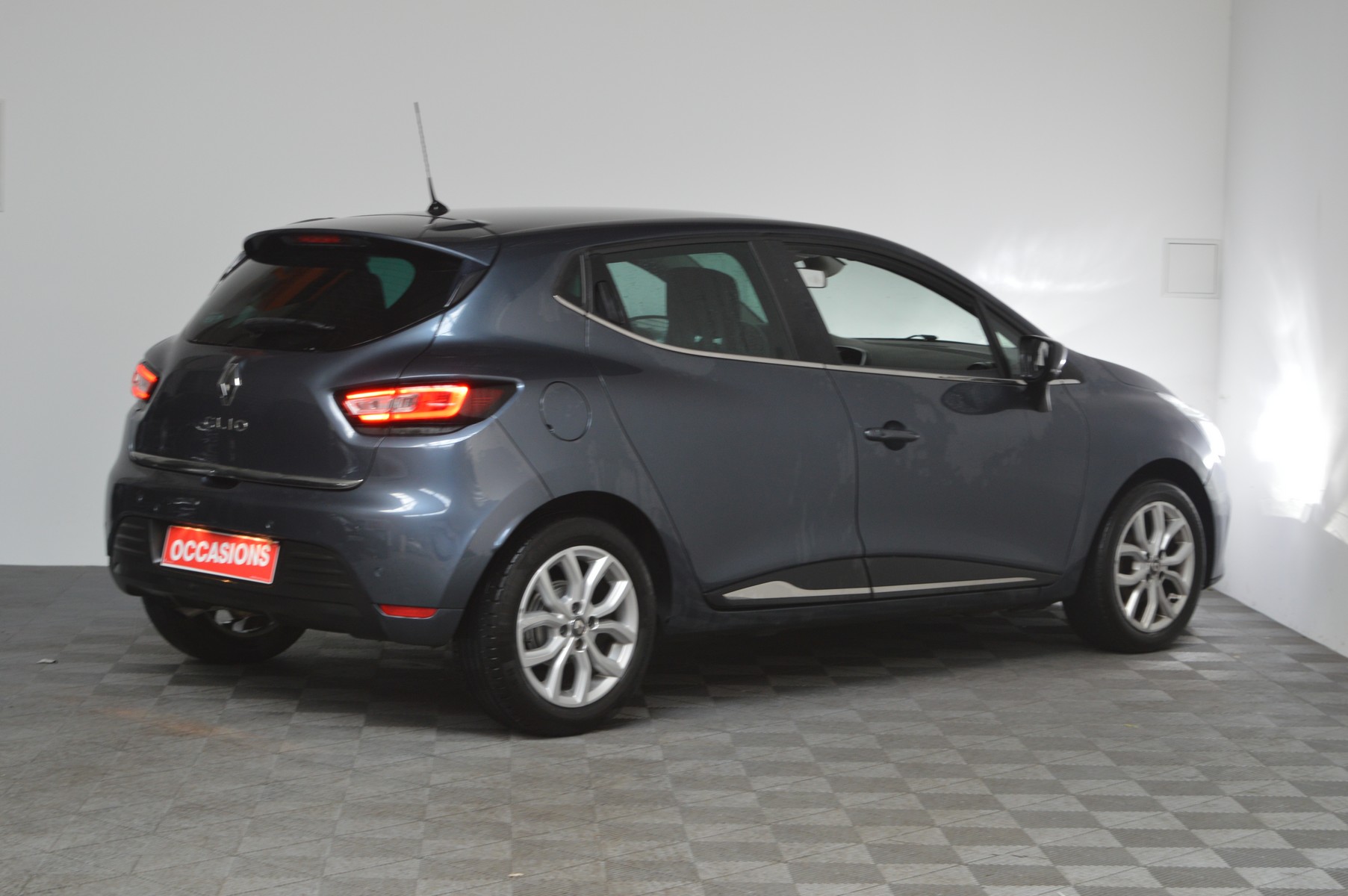 RENAULT CLIO IV de 2018 - Massy - Massoutre VO
