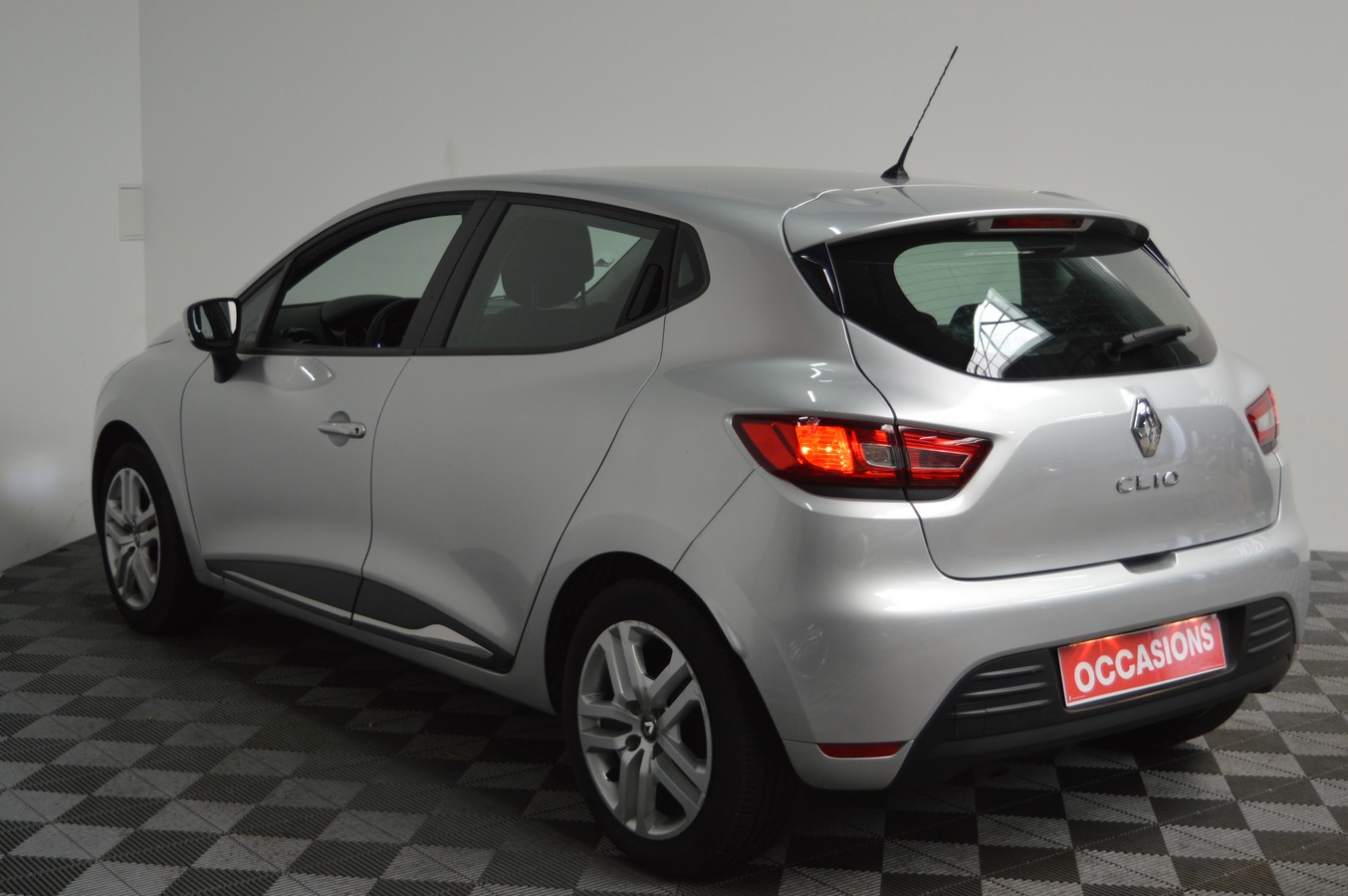 RENAULT CLIO IV de 2018 - Massy - Massoutre VO