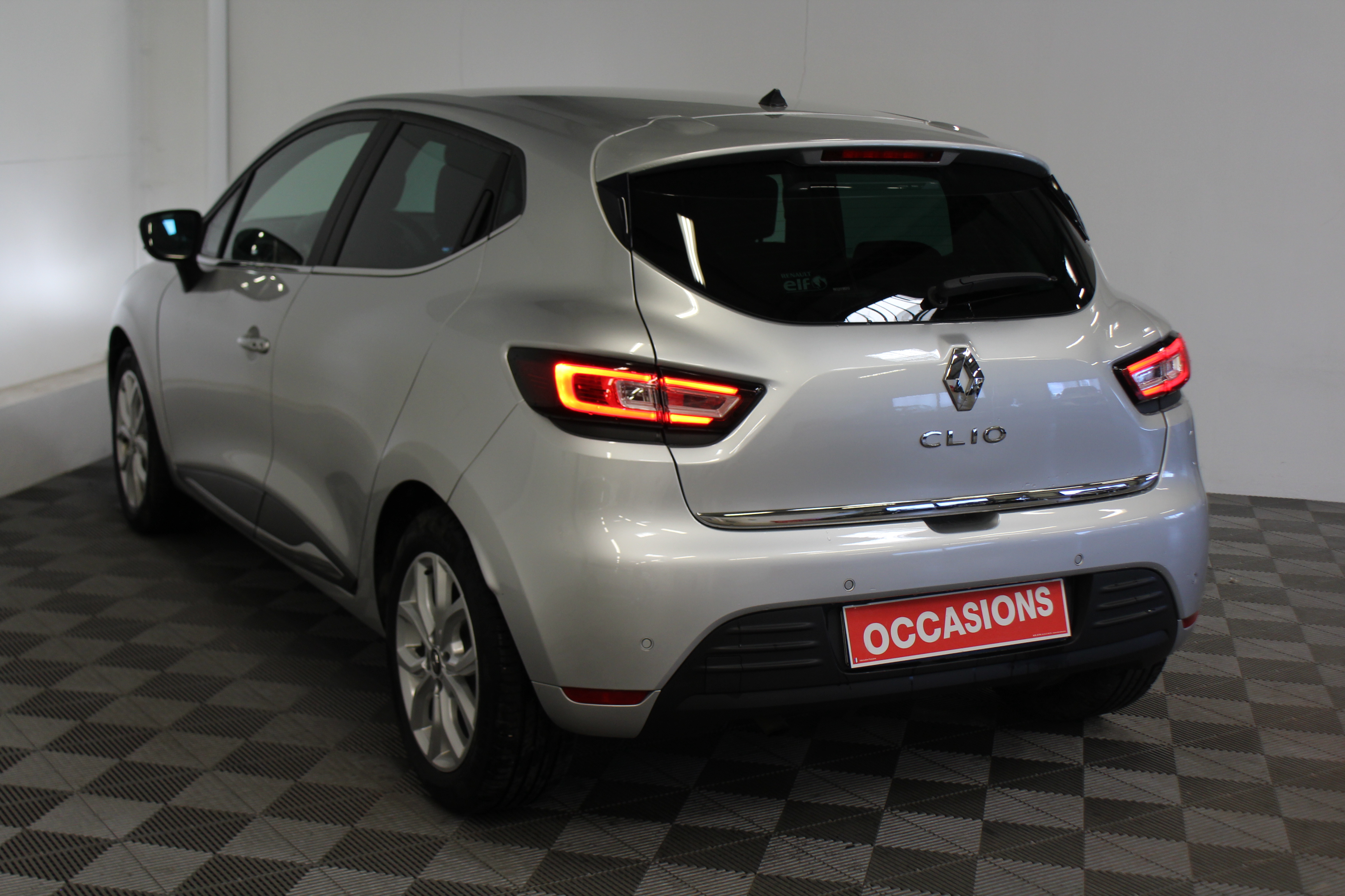 RENAULT CLIO IV de 2018 - Olivet - Massoutre VO