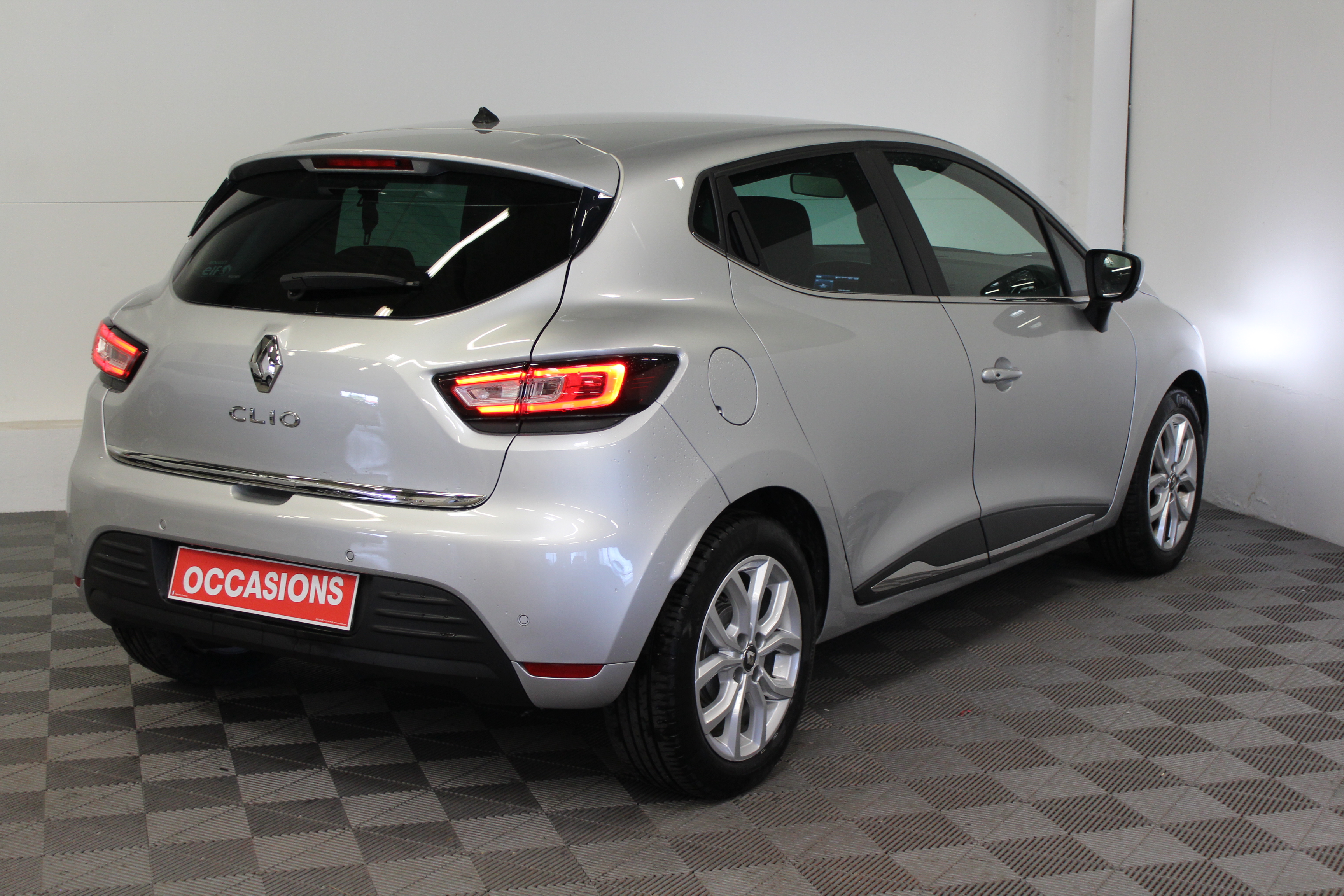 RENAULT CLIO IV de 2018 - Olivet - Massoutre VO