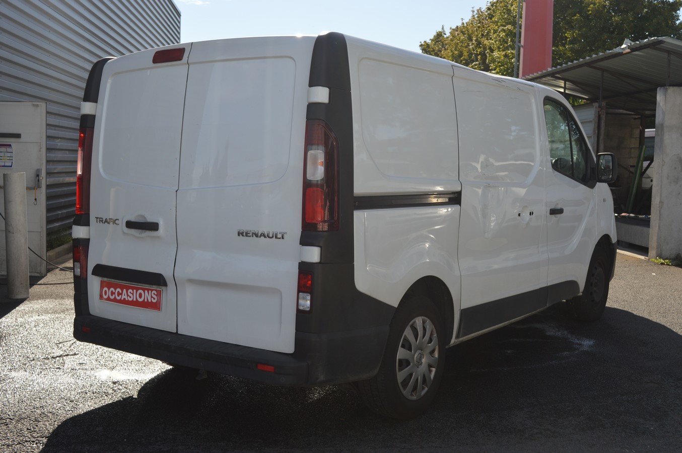 RENAULT TRAFIC FOURGON de 2016 - Massy - Massoutre VO
