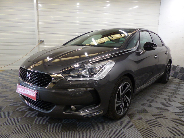 DS DS5 de 2016 - Bourges - Massoutre VO