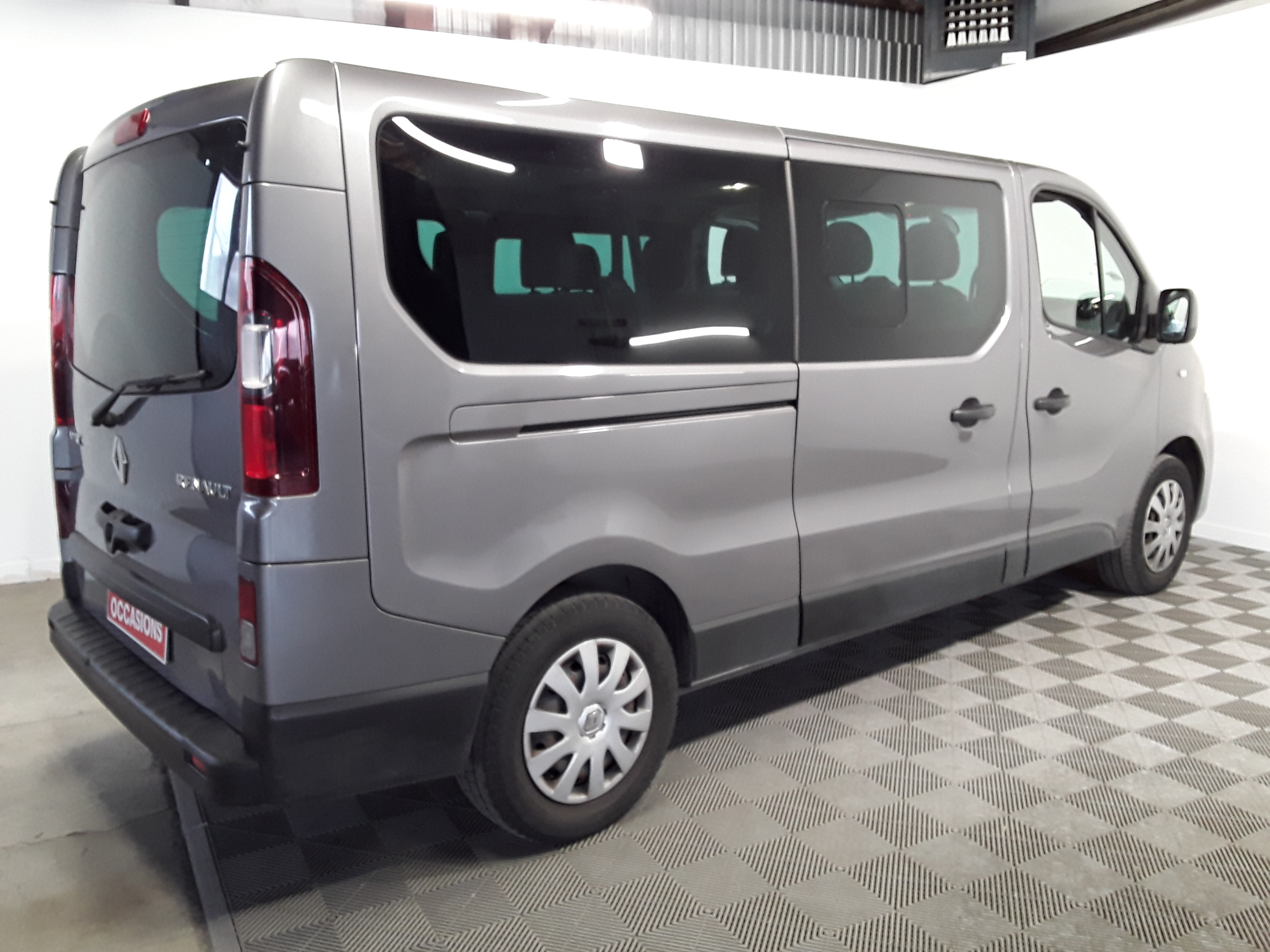 RENAULT TRAFIC COMBI de 2016 - Clermont-Ferrand - Massoutre VO