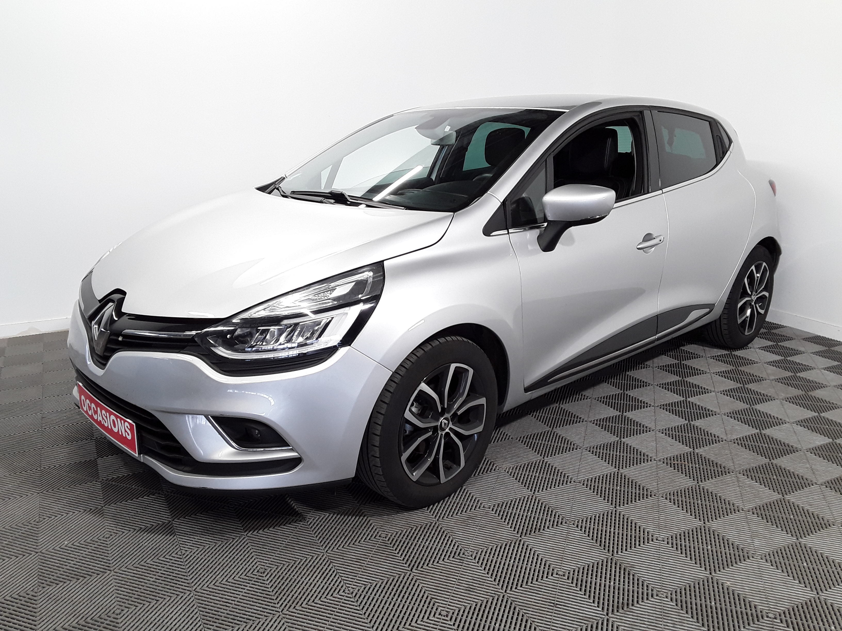 RENAULT CLIO IV de 2019 - Clermont-Ferrand - Massoutre VO