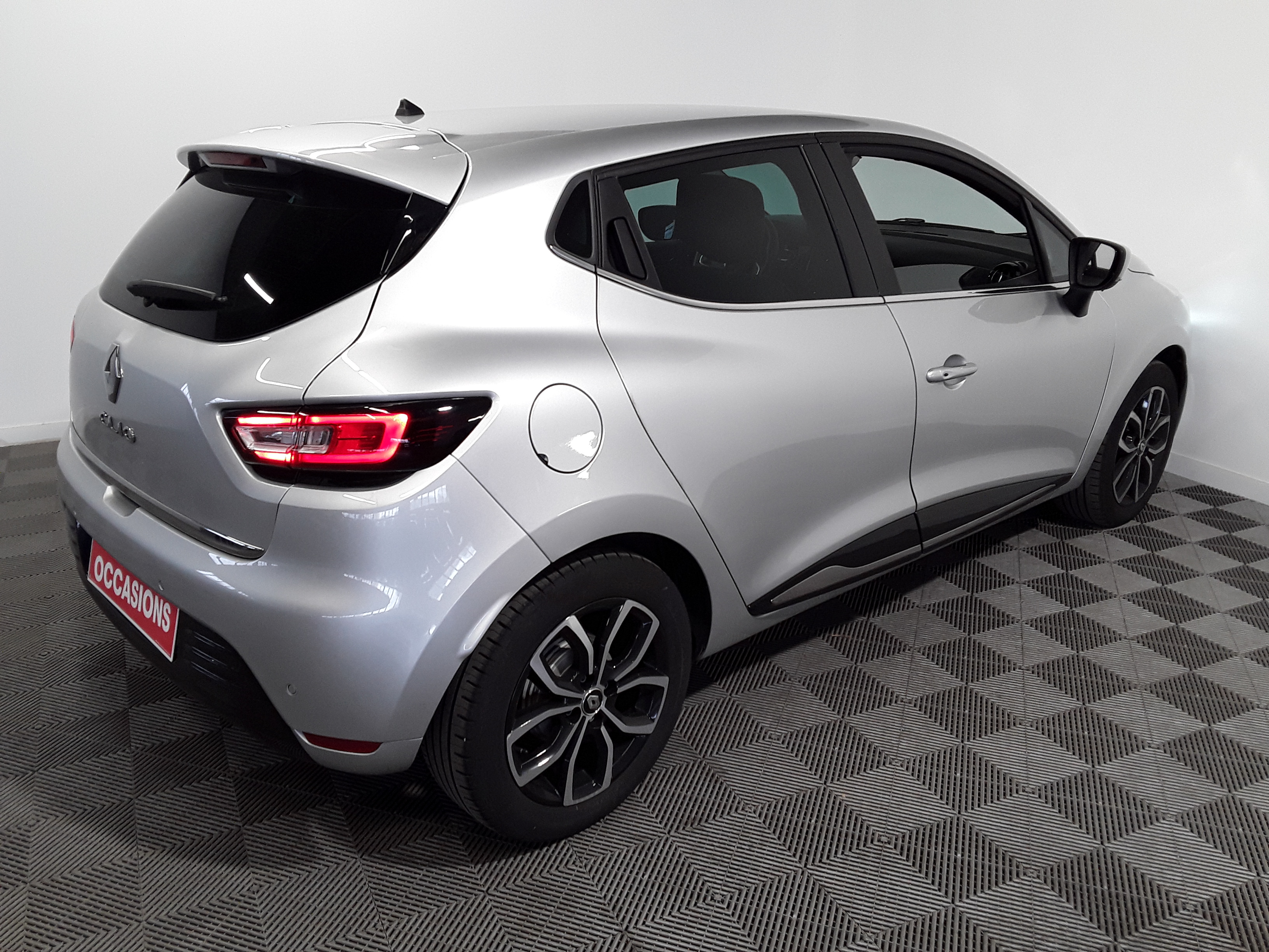 RENAULT CLIO IV de 2019 - Clermont-Ferrand - Massoutre VO