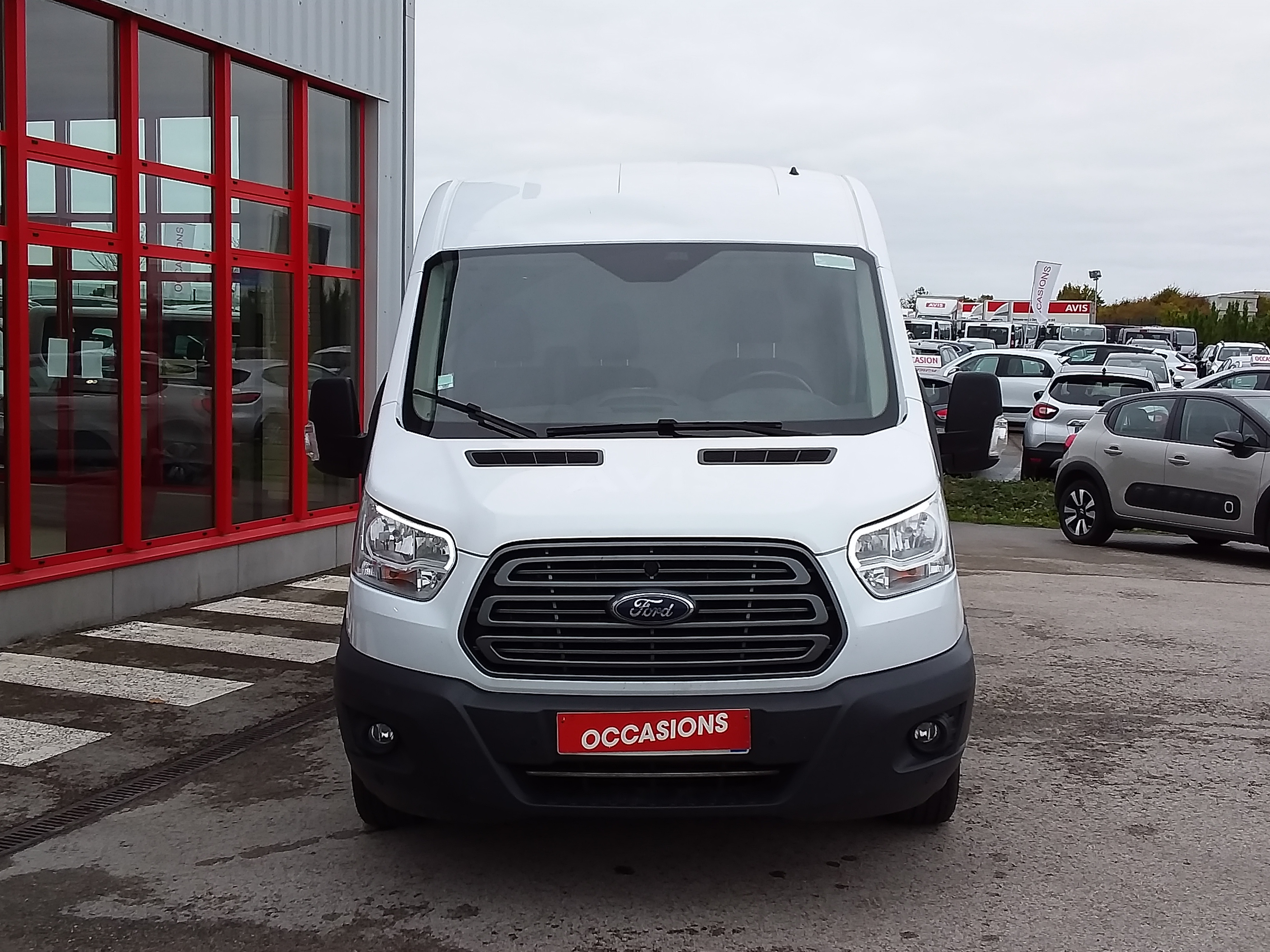 FORD TRANSIT FOURGON de 2018 - La Chapelle-Saint-Luc - Massoutre VO