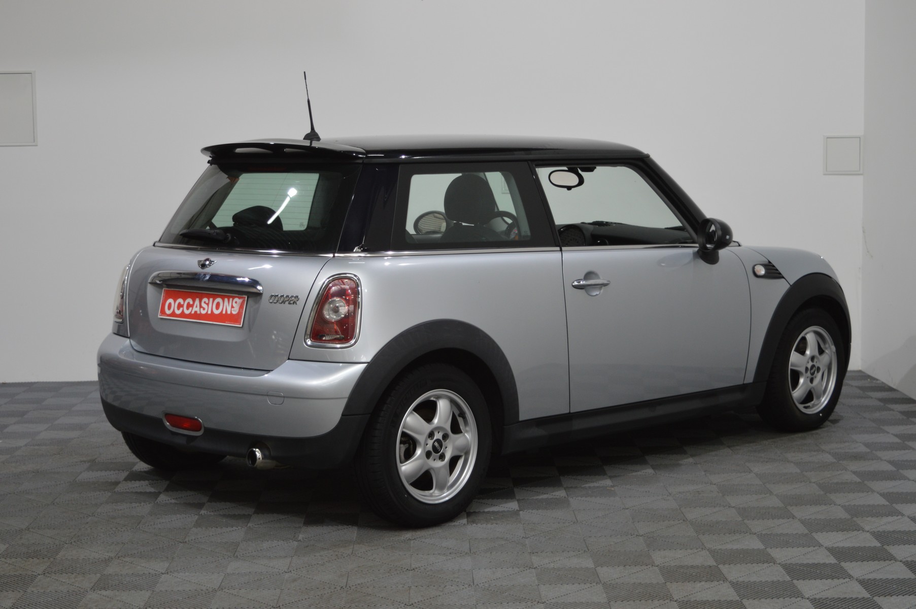 MINI MINI R56 de 2008 - Massy - Massoutre VO