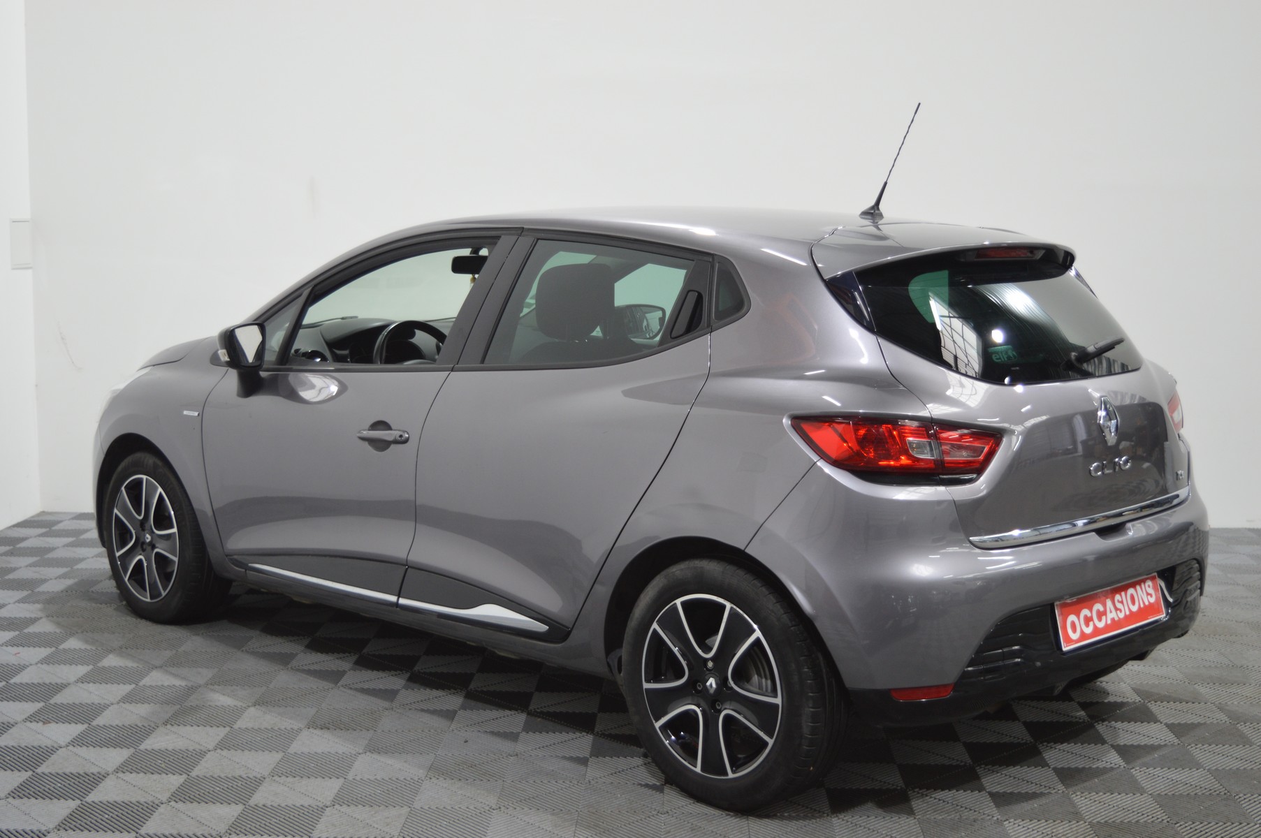 RENAULT CLIO IV de 2016 - Massy - Massoutre VO