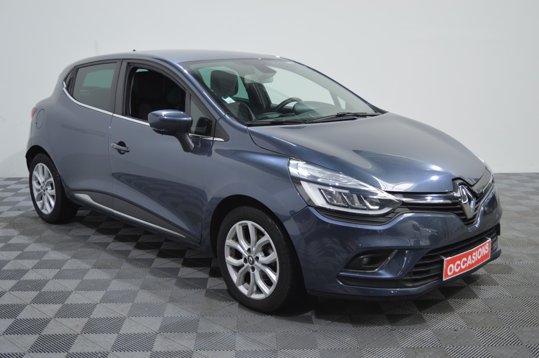 RENAULT CLIO IV de 2018 - Massy - Massoutre VO