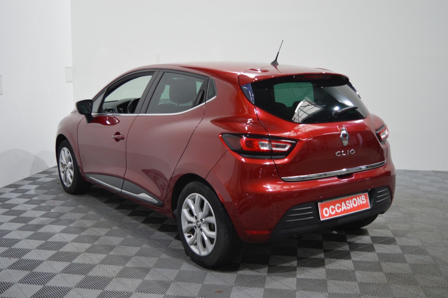 RENAULT CLIO IV de 2018 - Massy - Massoutre VO