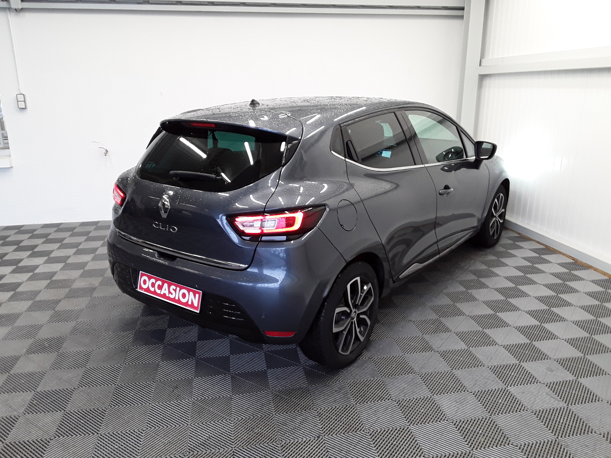 RENAULT CLIO IV de 2018 - Dreux - Massoutre VO