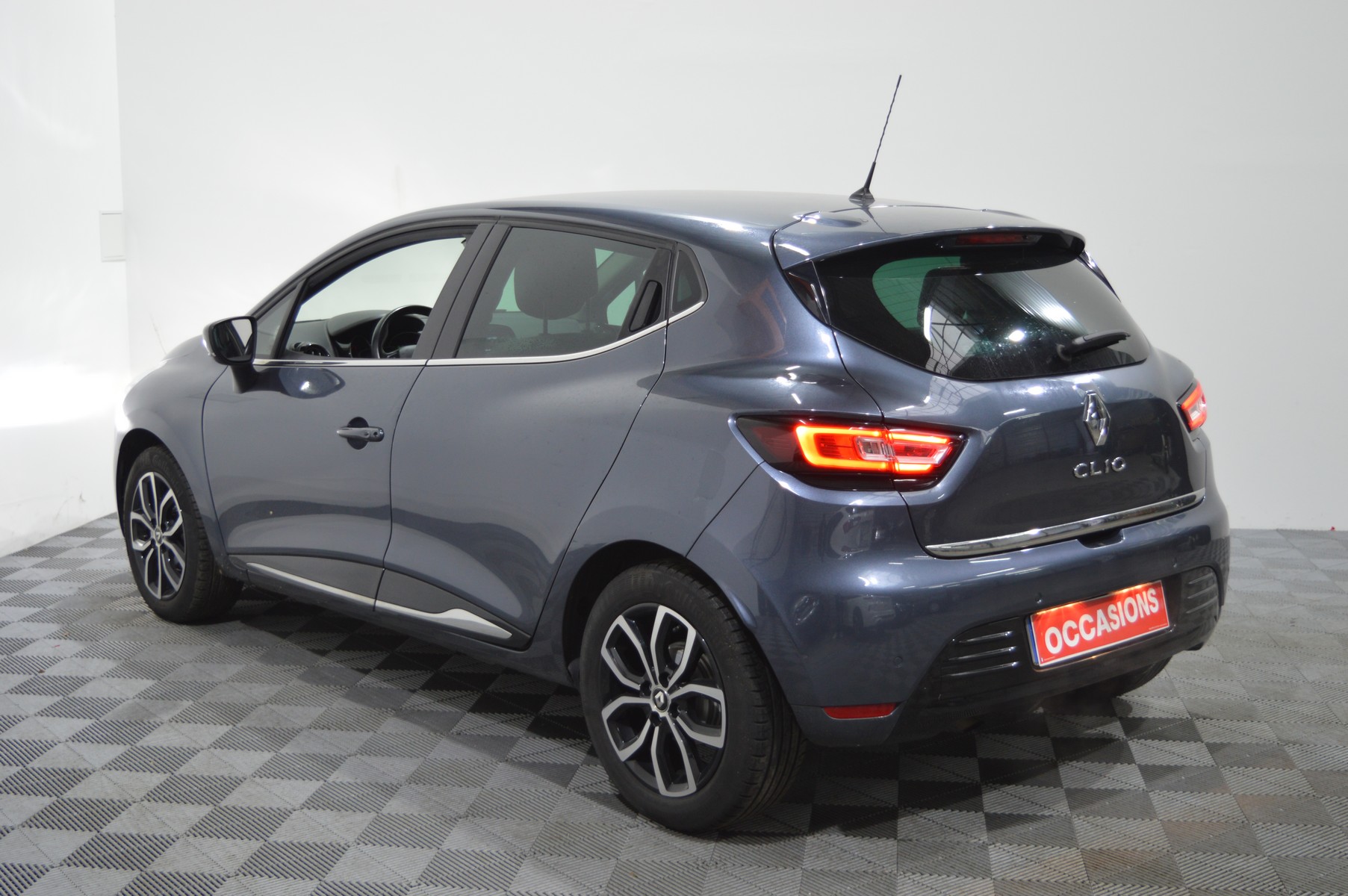 RENAULT CLIO IV de 2019 - Massy - Massoutre VO