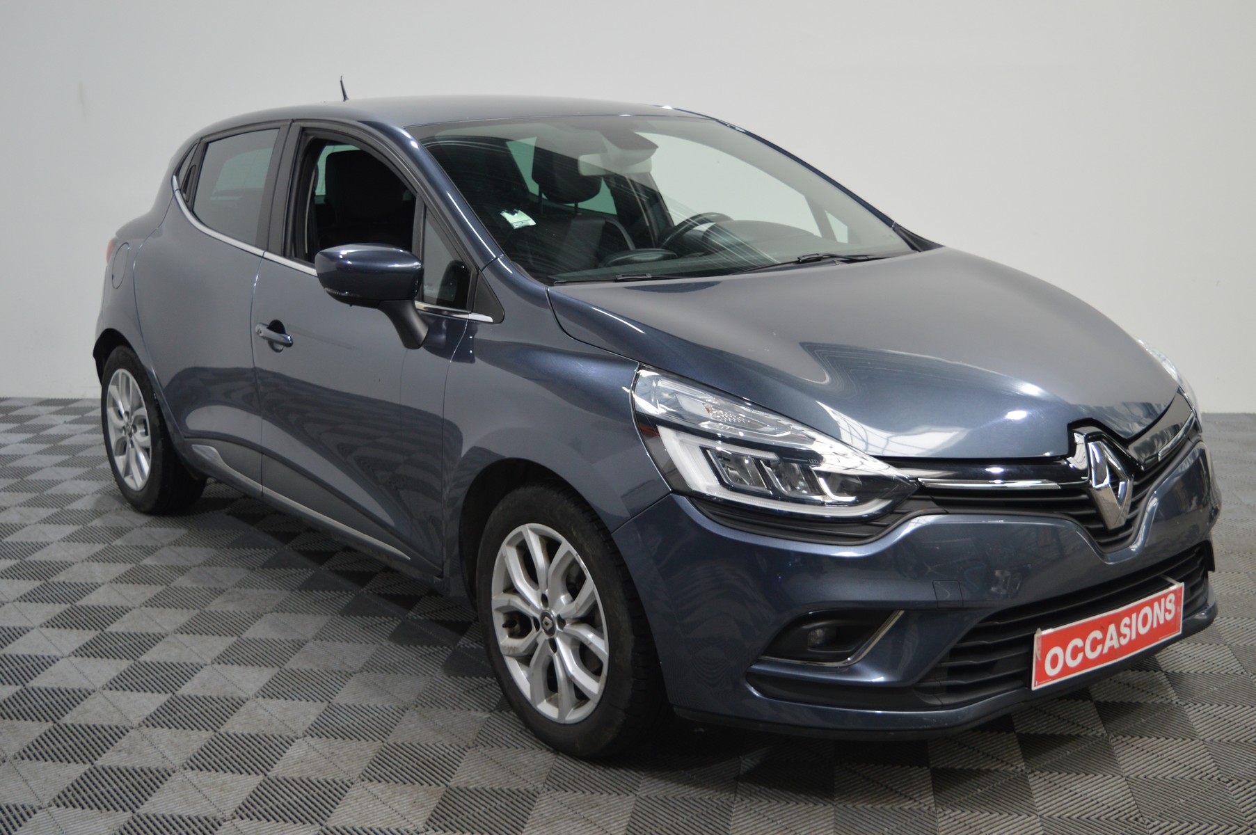 RENAULT CLIO IV de 2018 - Massy - Massoutre VO