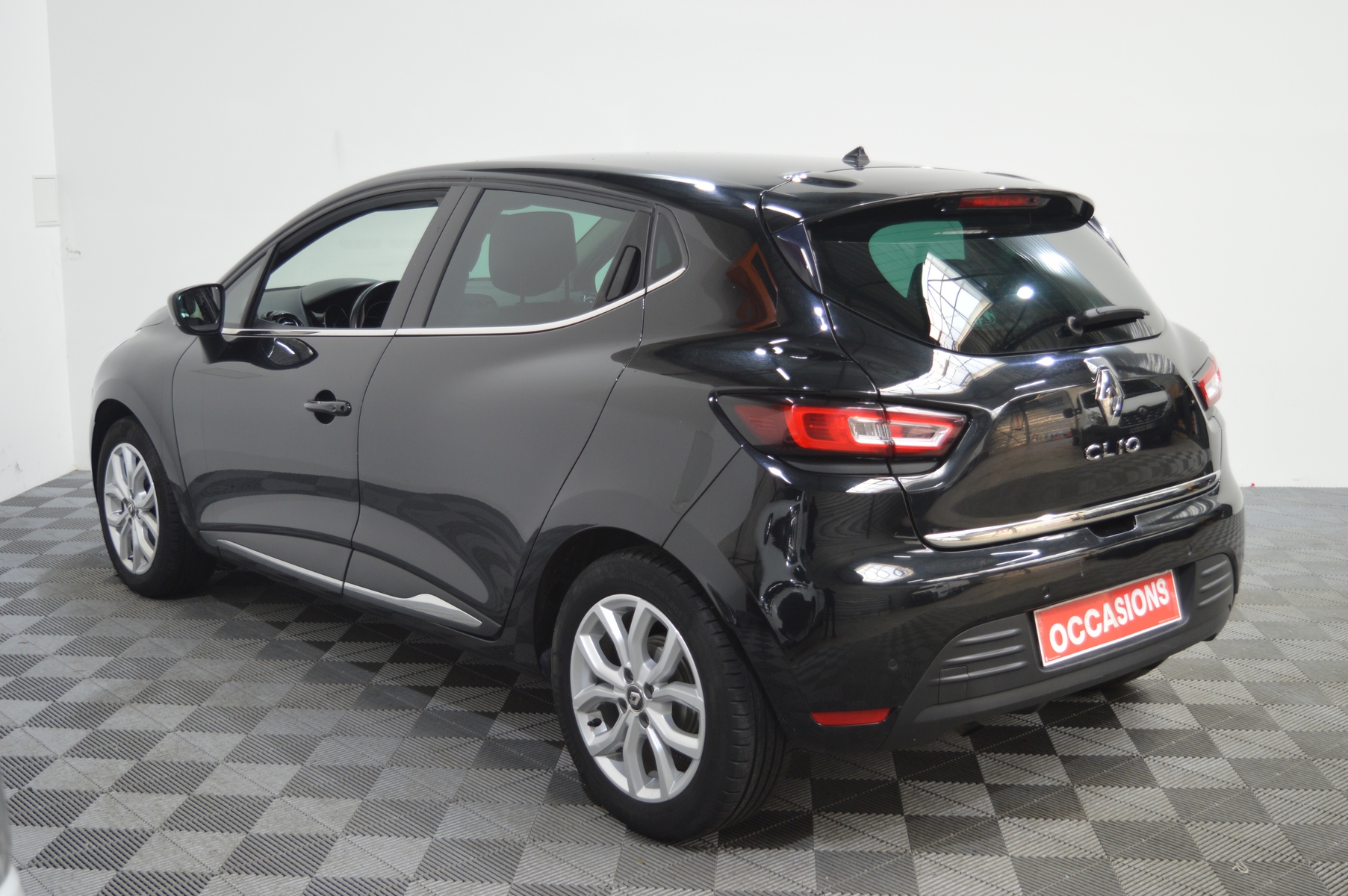 RENAULT CLIO IV de 2018 - Massy - Massoutre VO