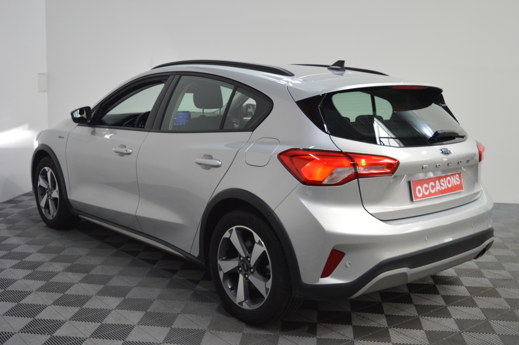 FORD FOCUS ACTIVE de 2020 - Wissous - Massoutre VO