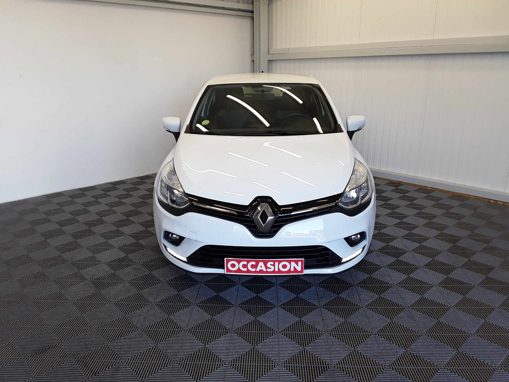 RENAULT CLIO IV de 2017 - Dreux - Massoutre VO