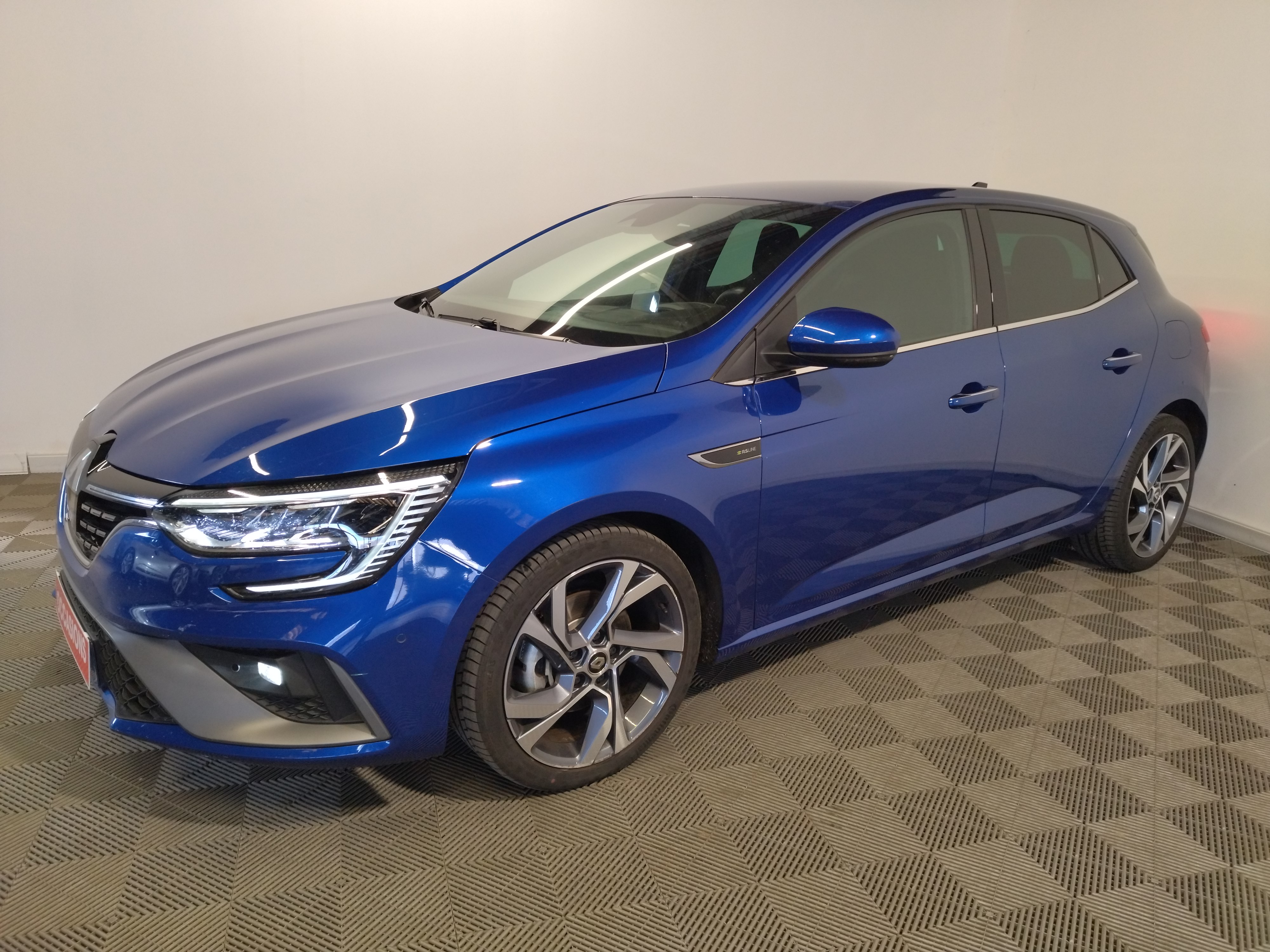 RENAULT MEGANE IV BERLINE de 2021 - Bourges - Massoutre VO