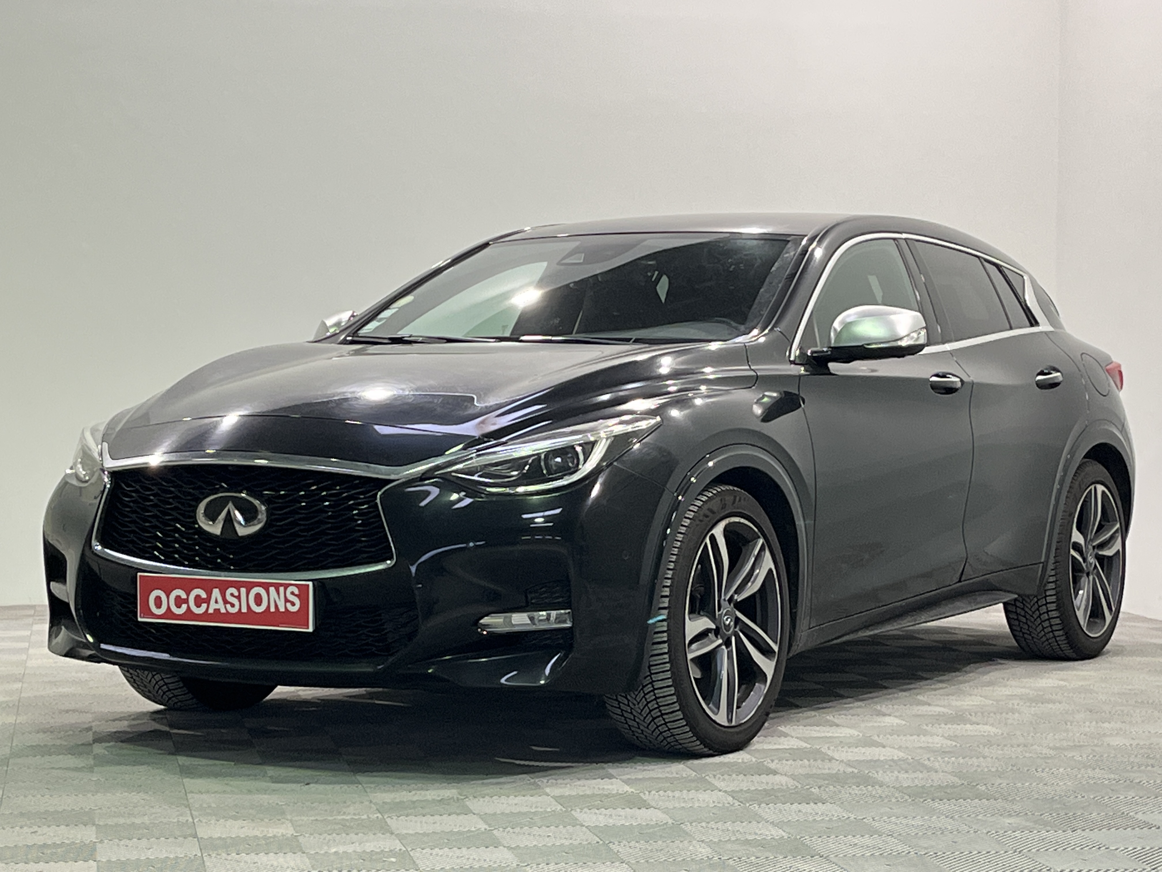 INFINITI Q30 de 2017 - Massy - Massoutre VO