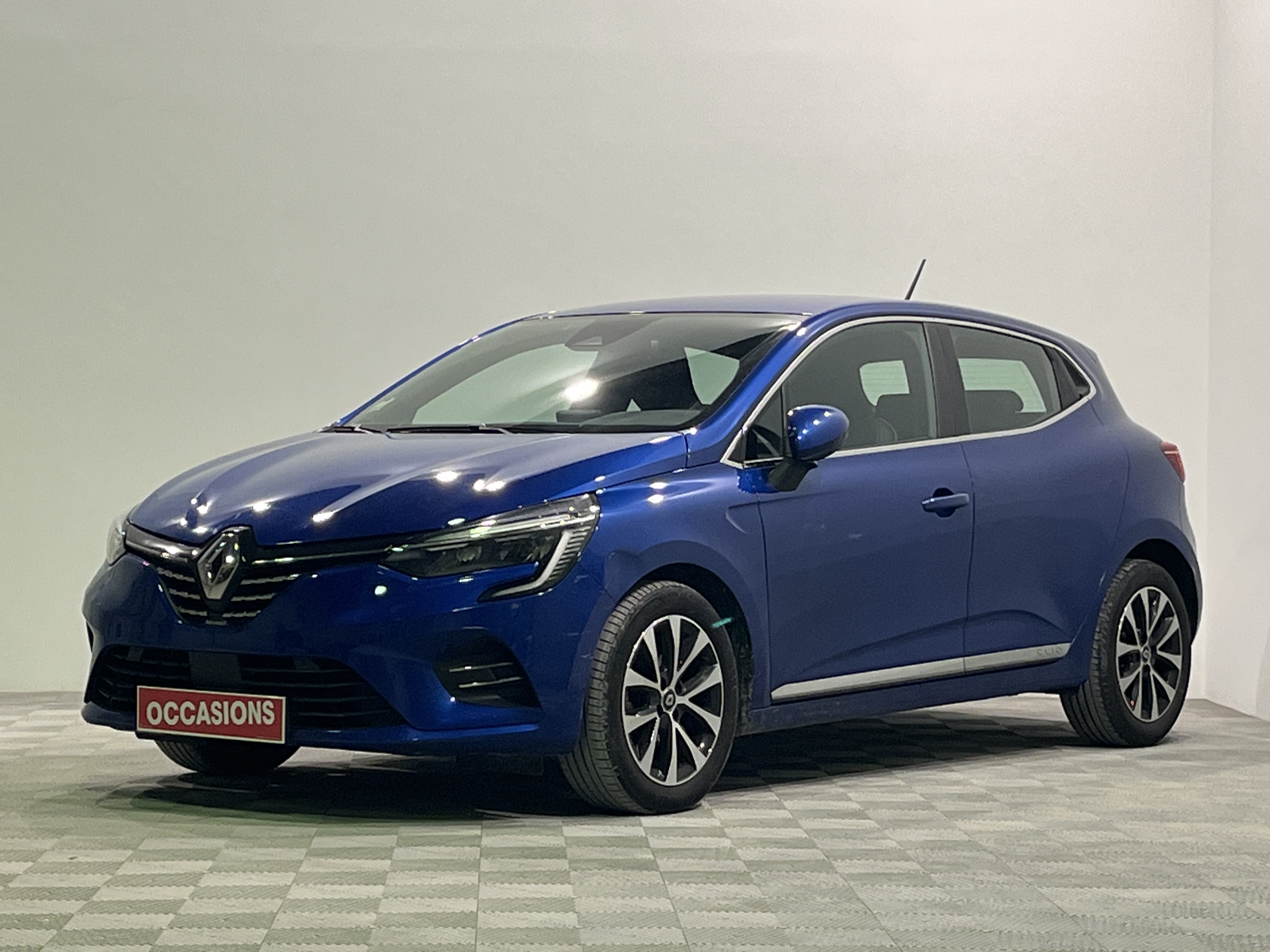 RENAULT CLIO V de 2020 - Massy - Massoutre VO