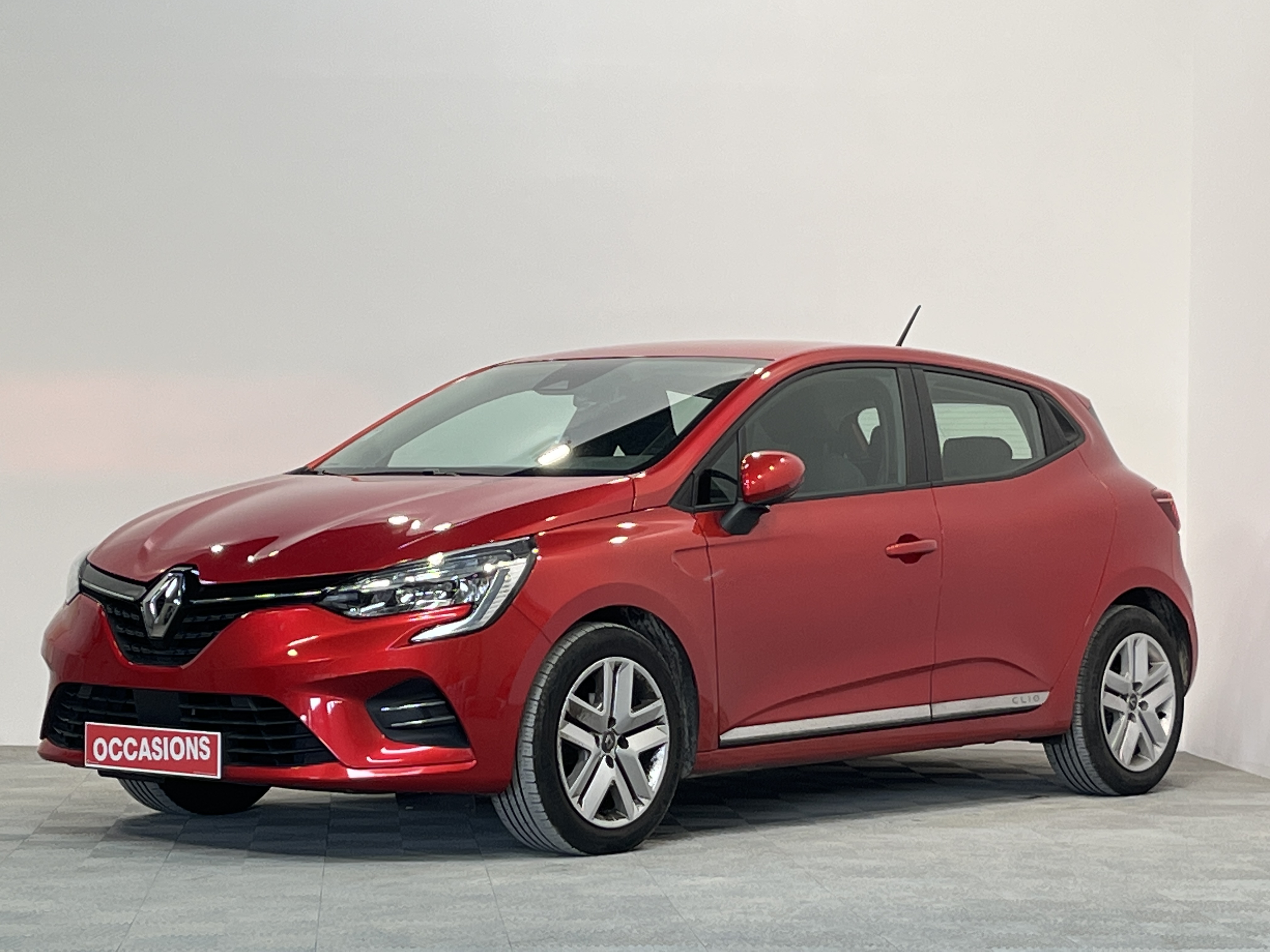 RENAULT CLIO V de 2020 - Massy - Massoutre VO