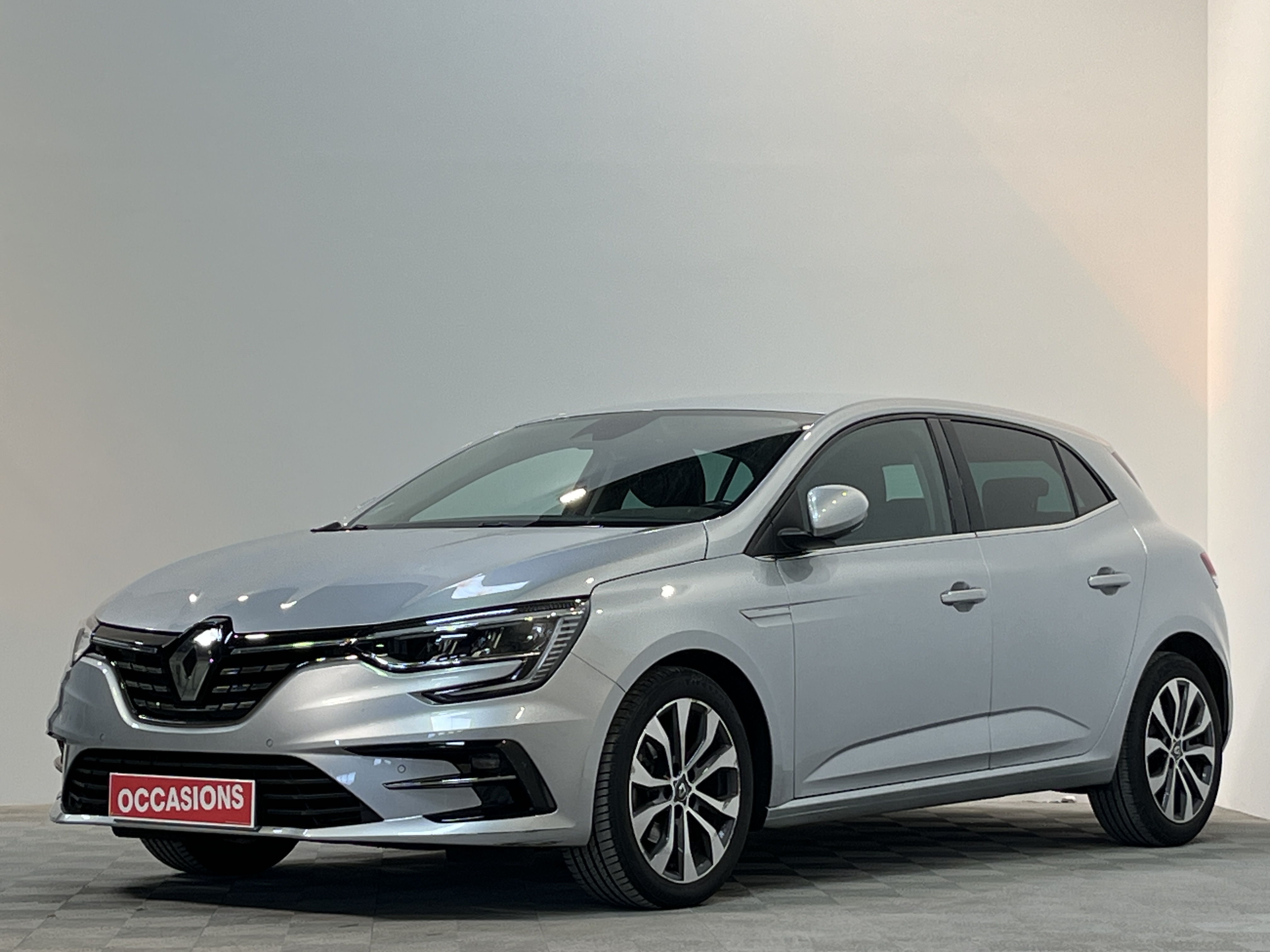 RENAULT MEGANE IV BERLINE de 2021 - Massy - Massoutre VO
