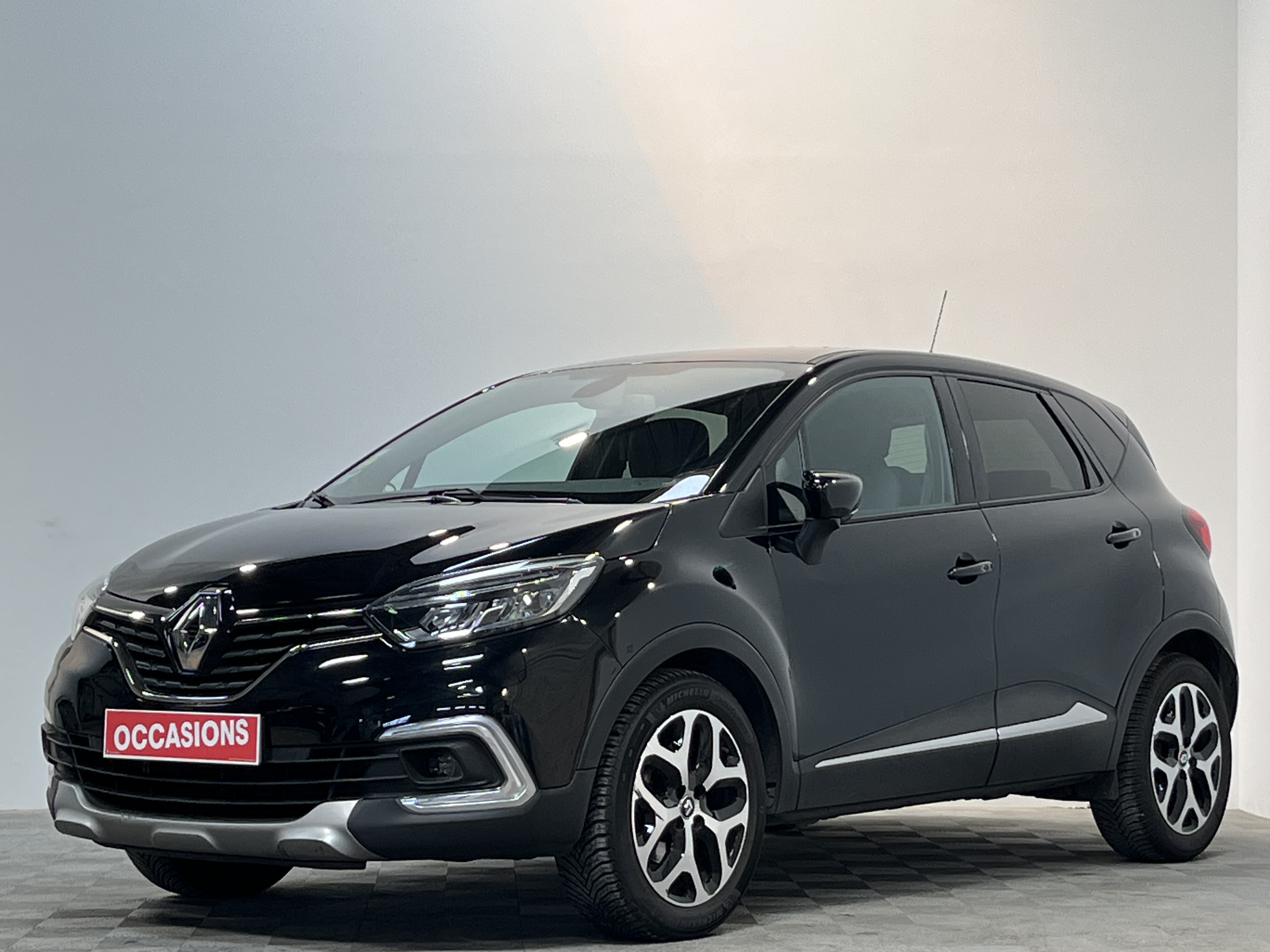 RENAULT CAPTUR de 2018 - Massy - Massoutre VO
