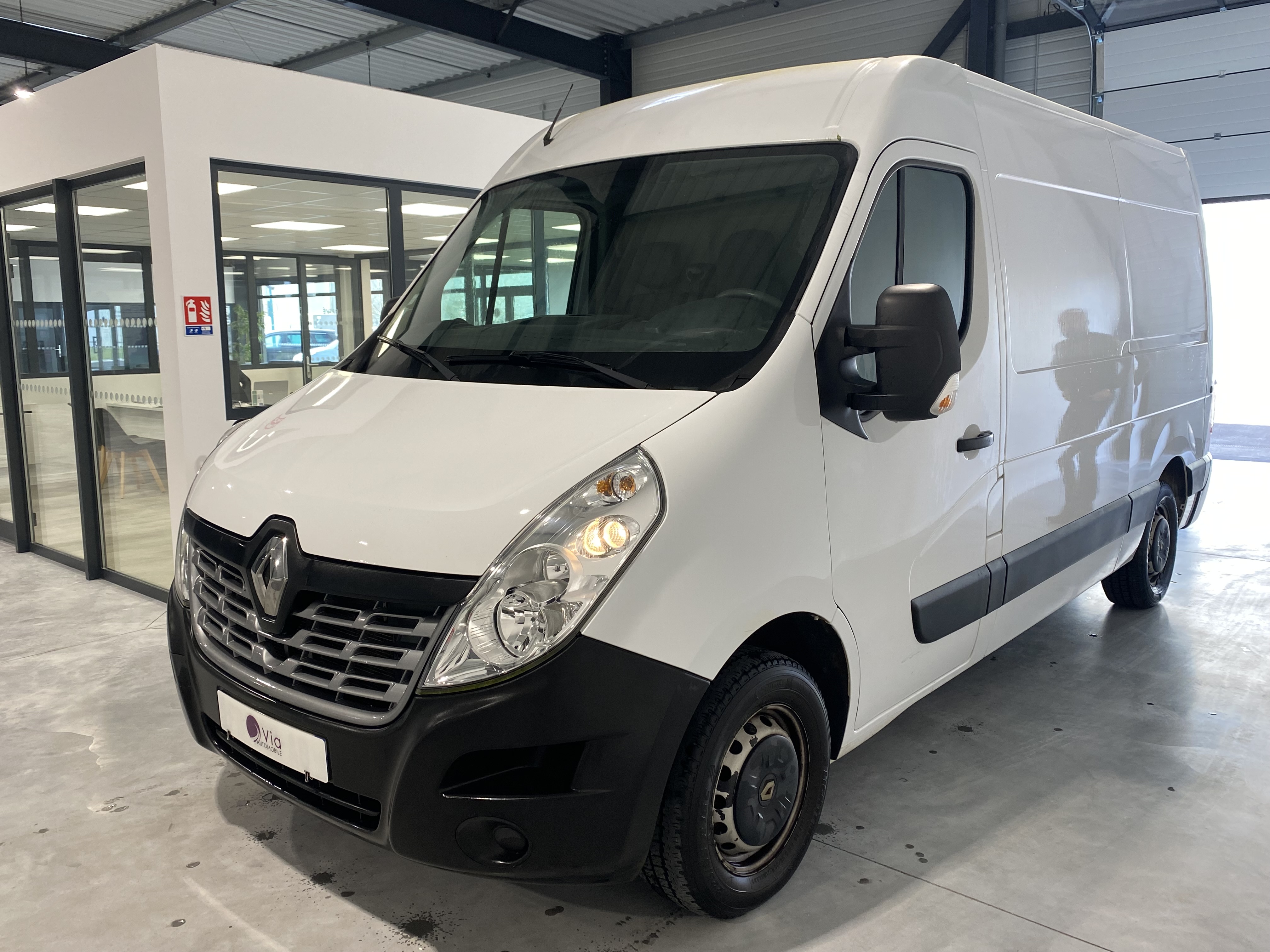 L2H2 2.3 dCi 130 ch CONFORT - ATTELAGE