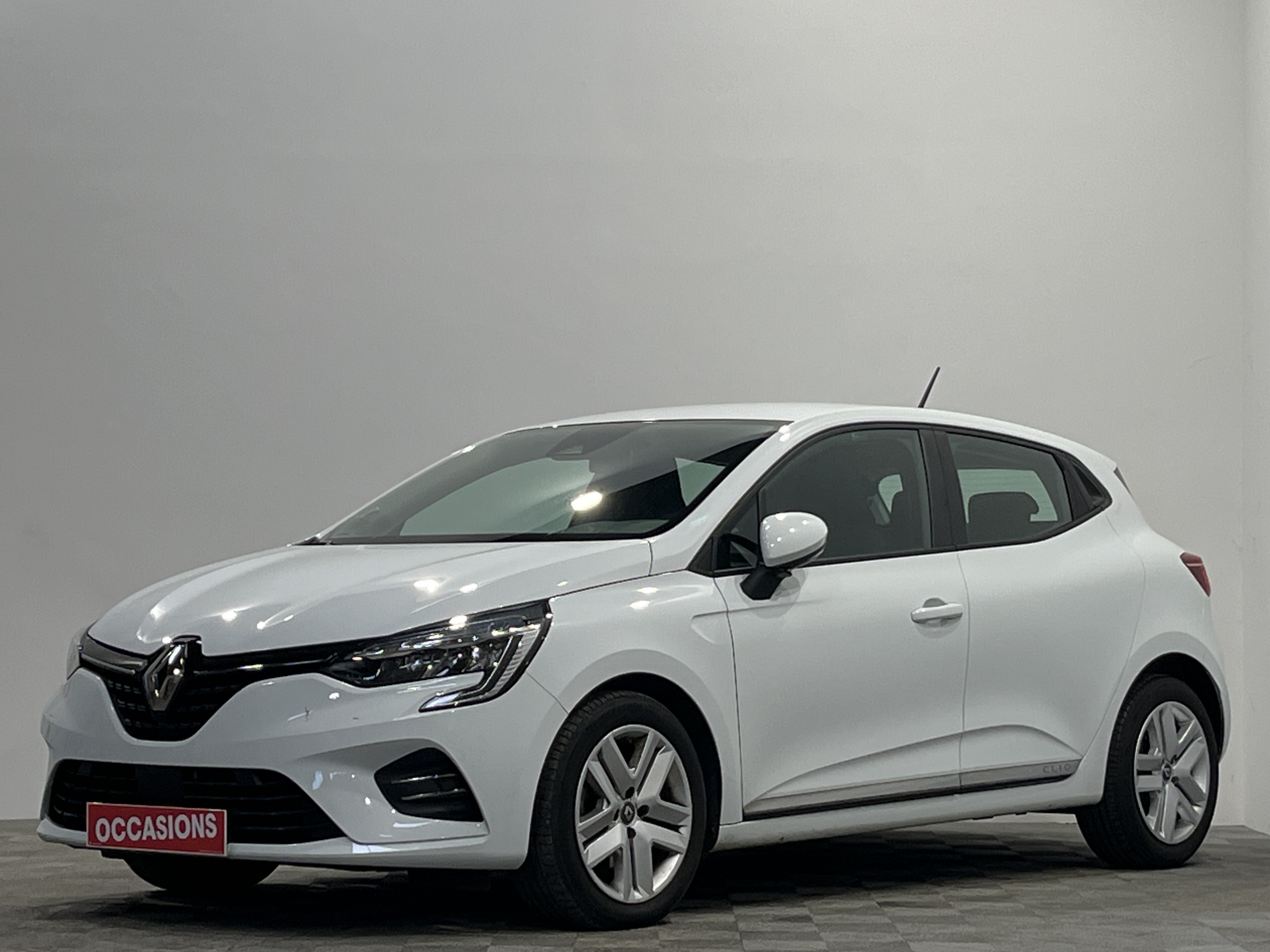 RENAULT CLIO V de 2021 - Massy - Massoutre VO