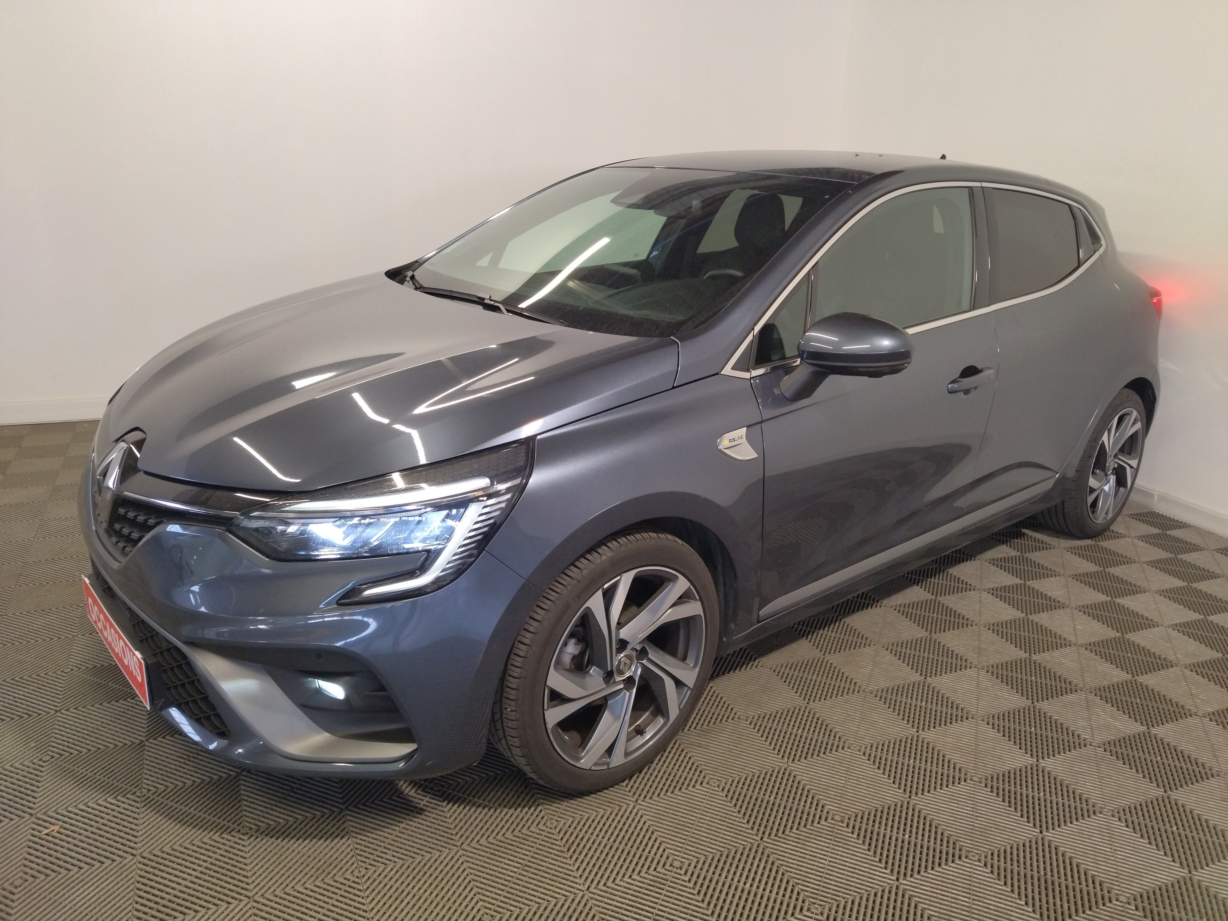 RENAULT CLIO V de 2021 - Clermont-Ferrand - Massoutre VO