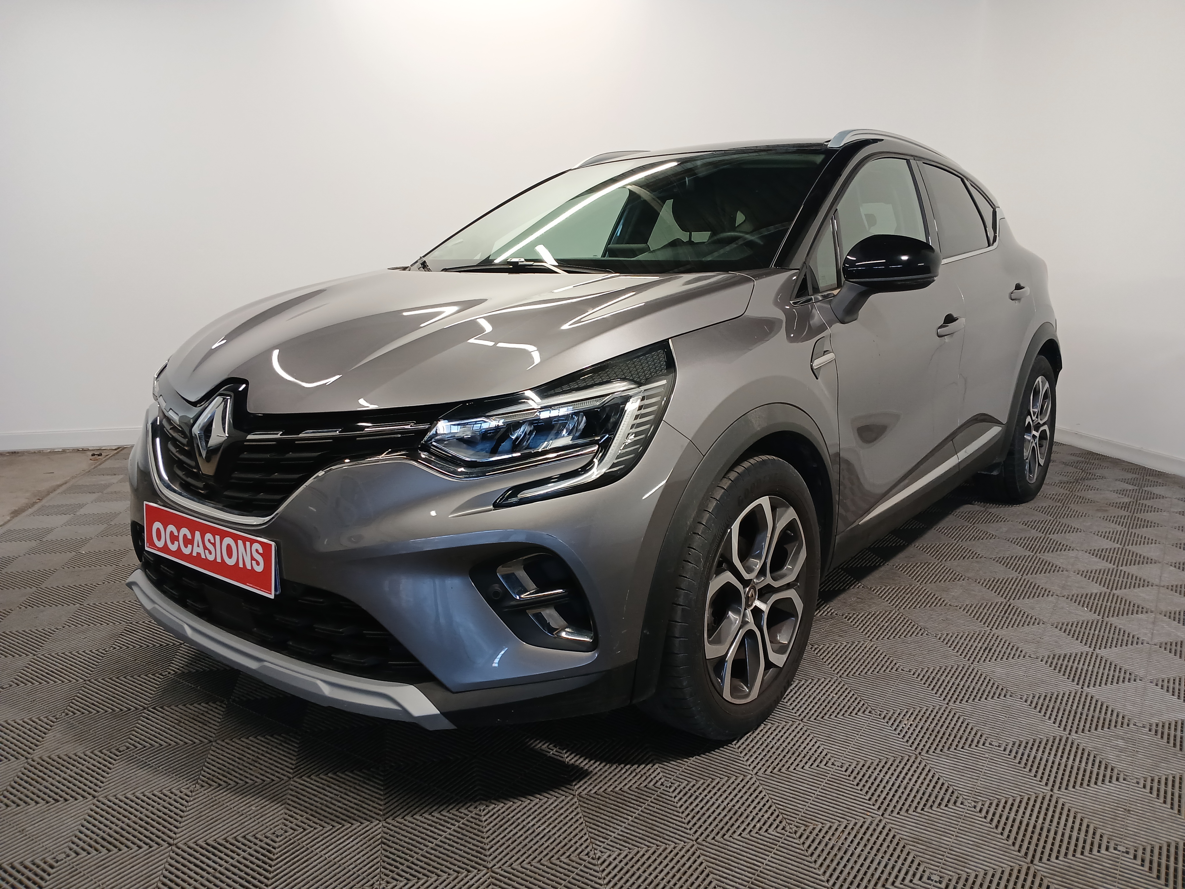 RENAULT CAPTUR de 2021 - Clermont-Ferrand - Massoutre VO