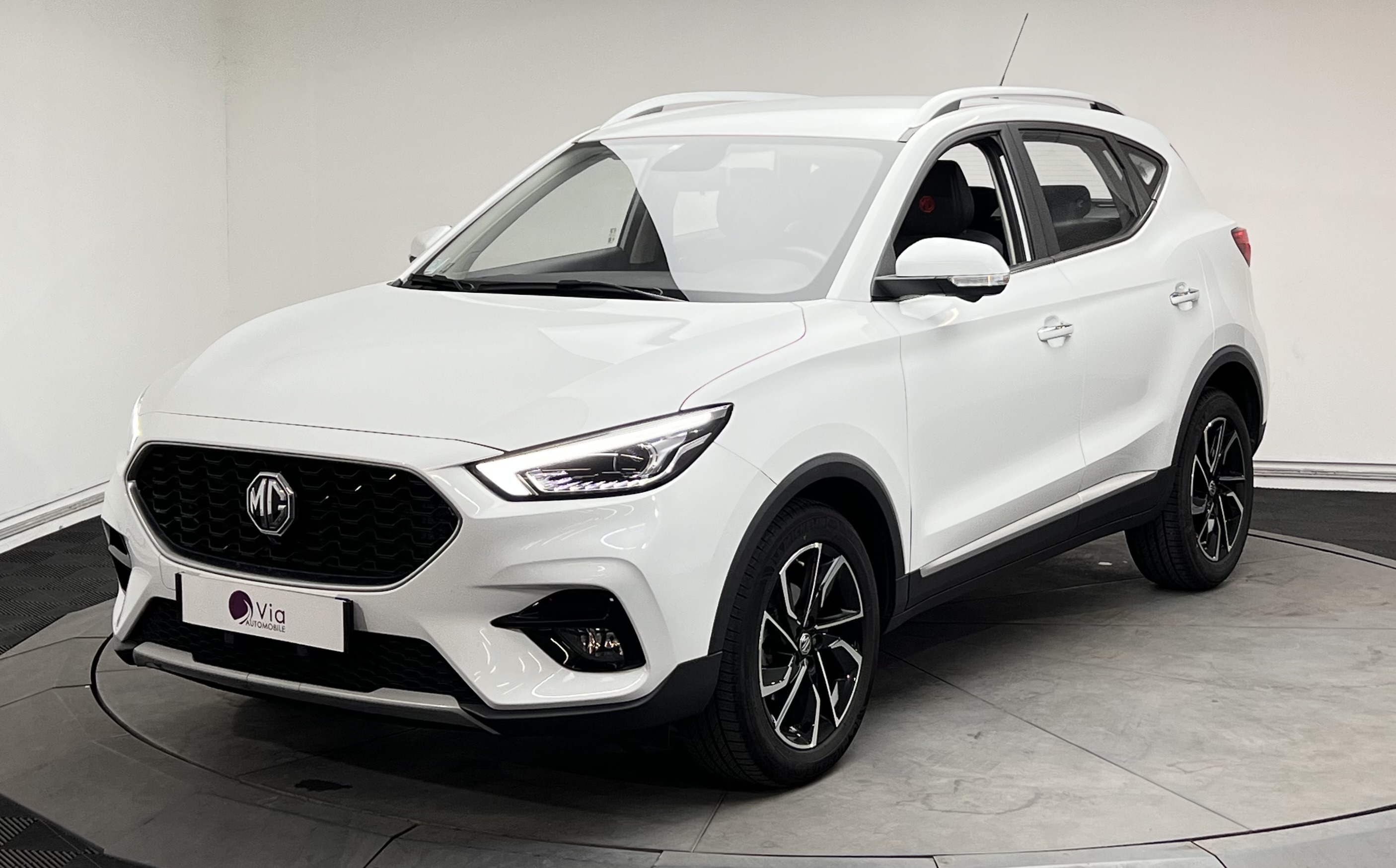 1.5L VTI-Tech 106ch 2WD LUXURY - 1ER MAIN